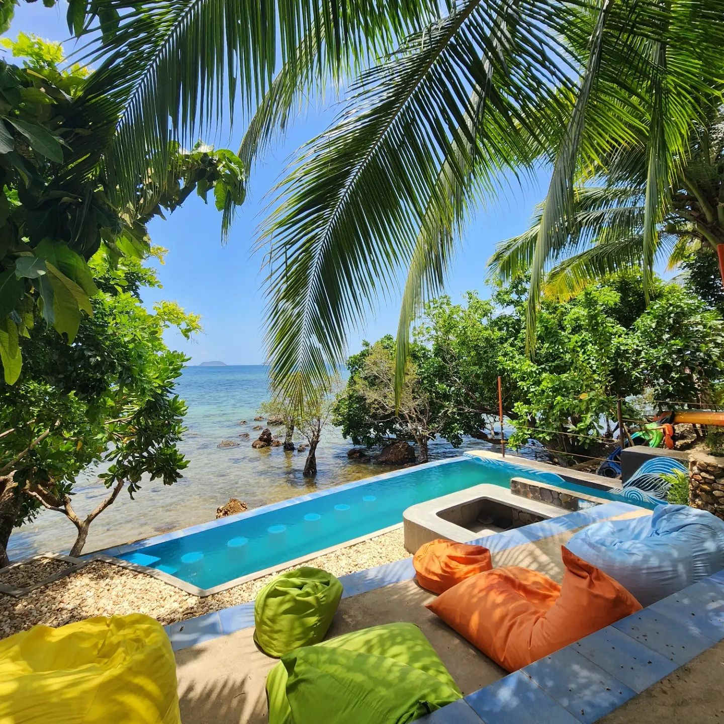 Cocovana Beach Resort - Busuanga