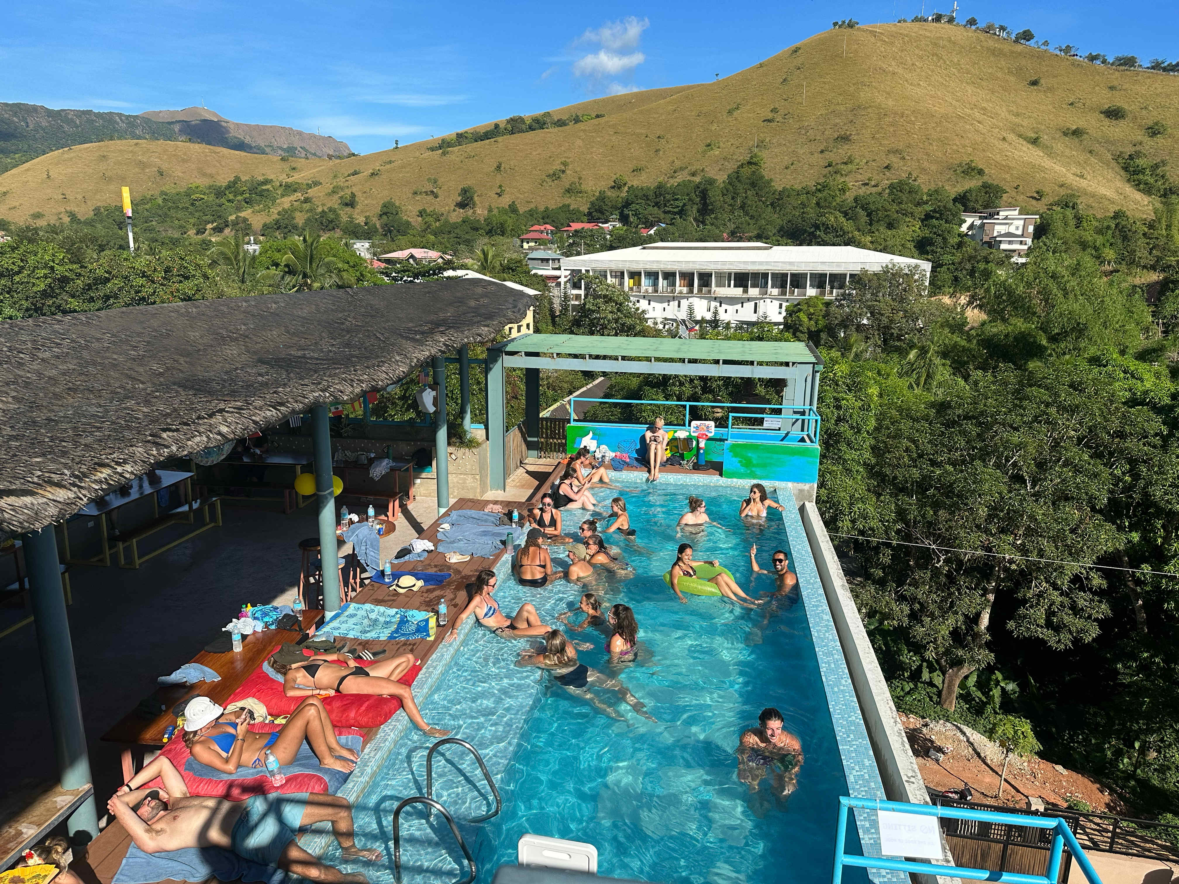 Outpost Hostel - Coron - Coron