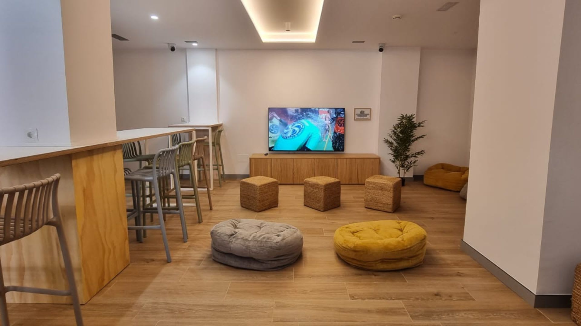 Aloha Surf Hostel - Santander