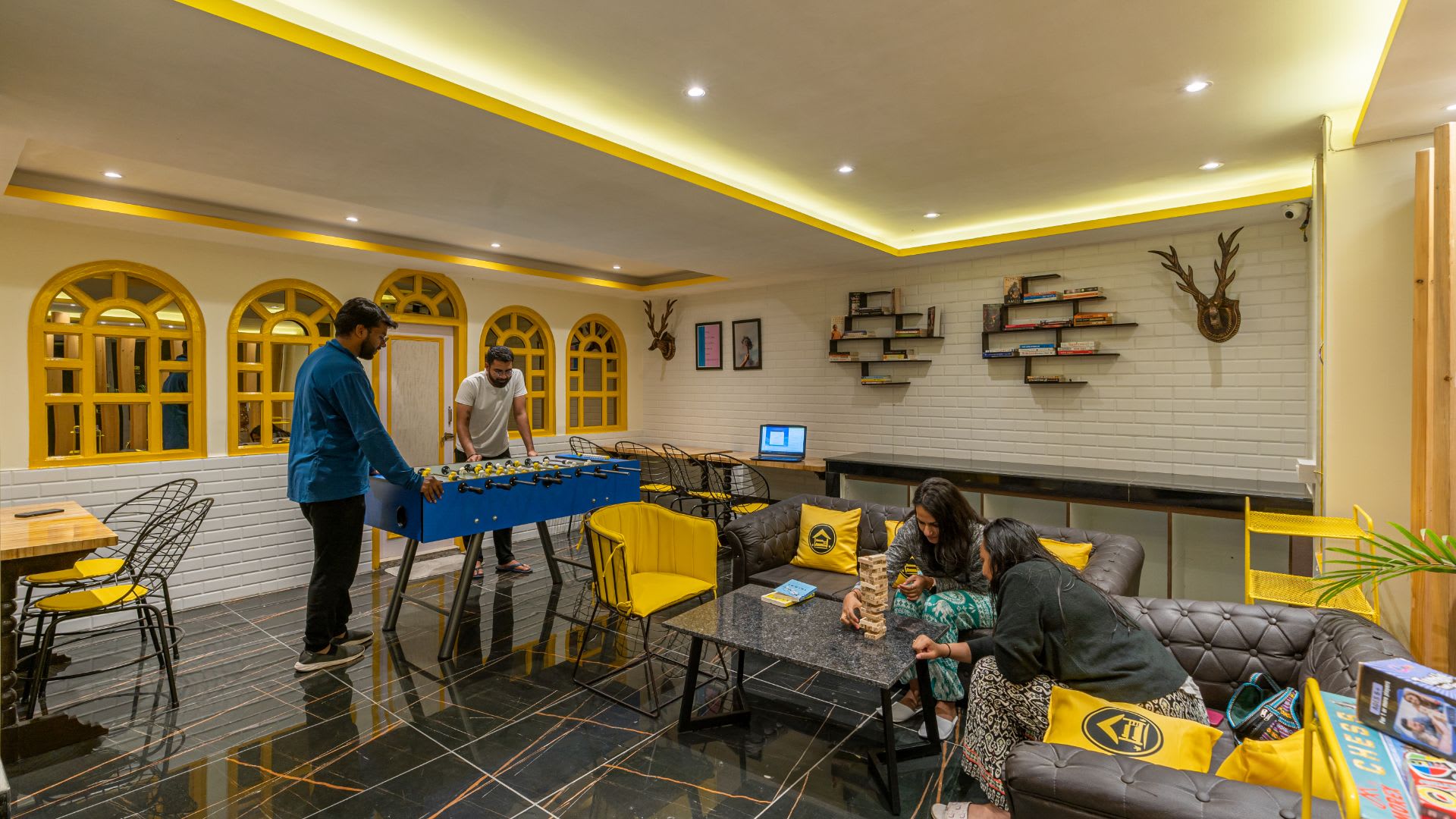 The Hosteller Shimla - Himachal Pradesh