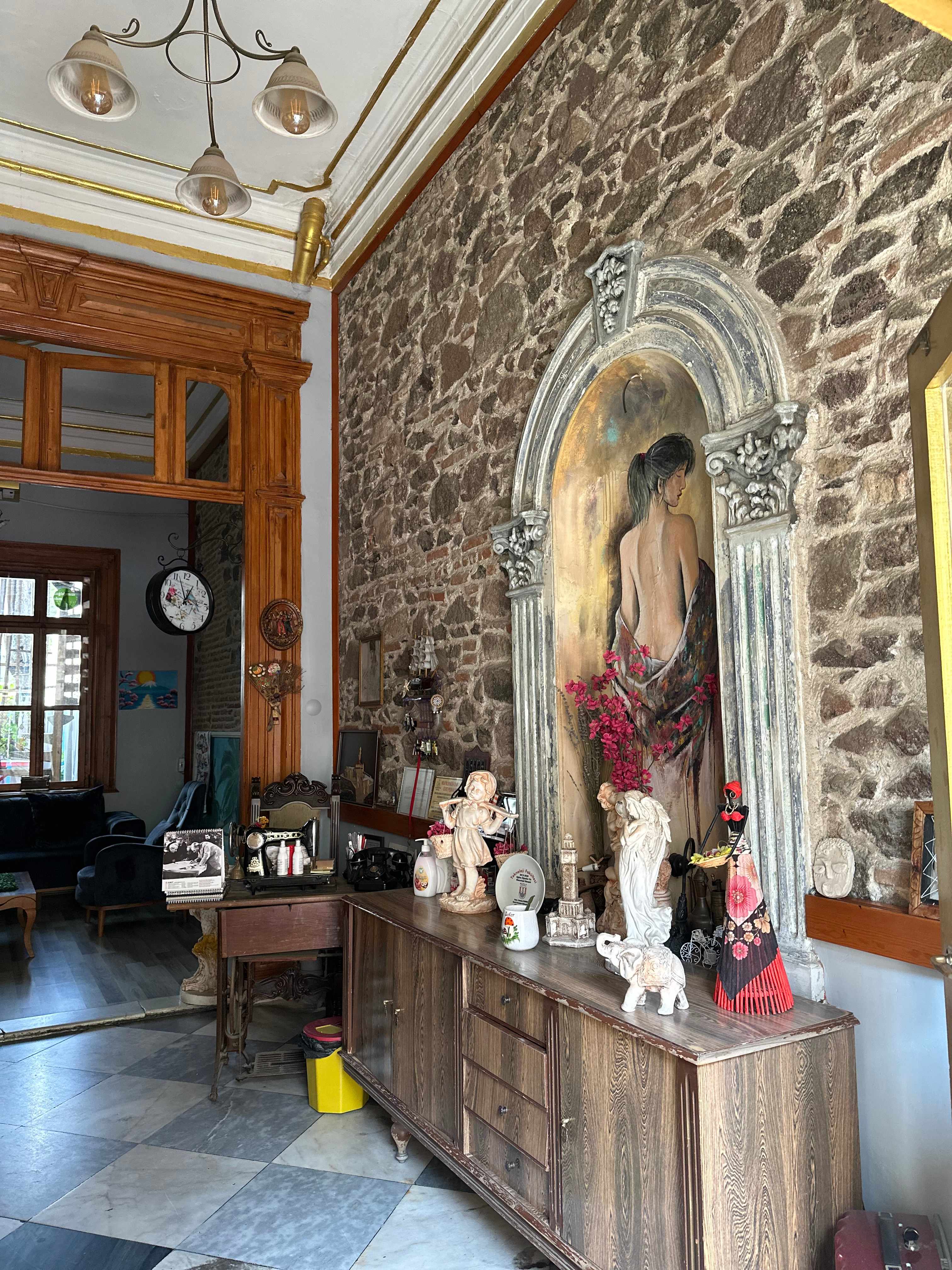 Historical Greek Room (3 Persons Only Room ) - Alsancak