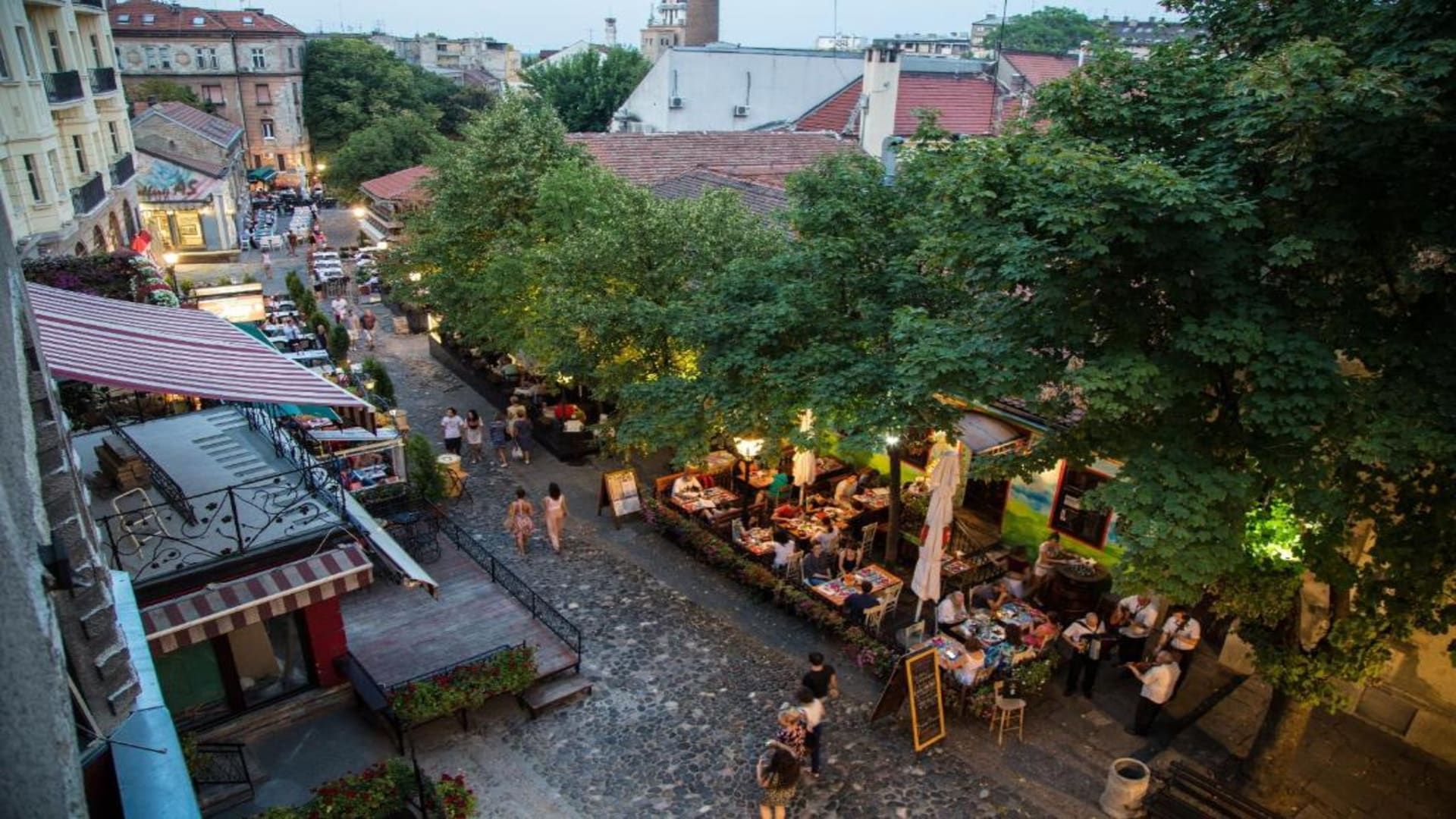 Nomad Hostel - Belgrado