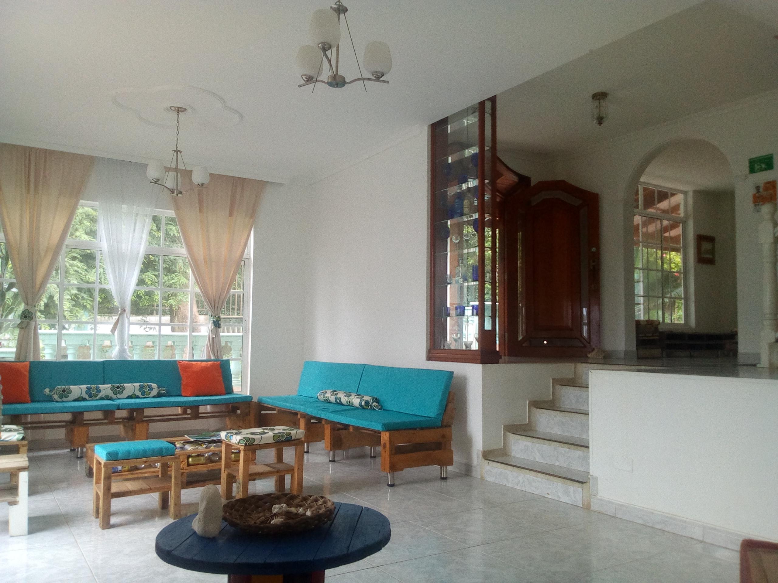 Queen Elizabeth Natural Luxury - San Andrés