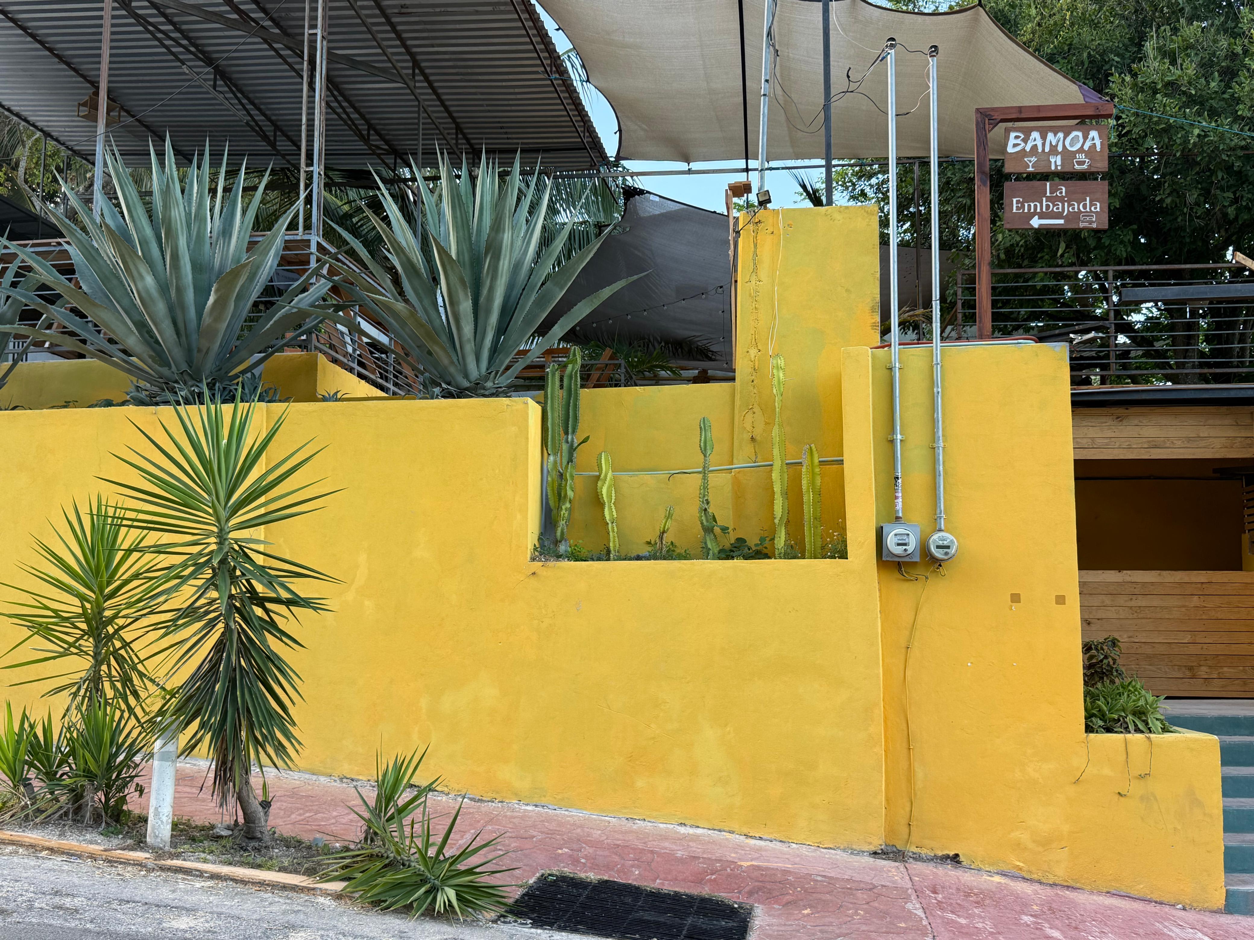 La Embajada Hostel - Bacalar