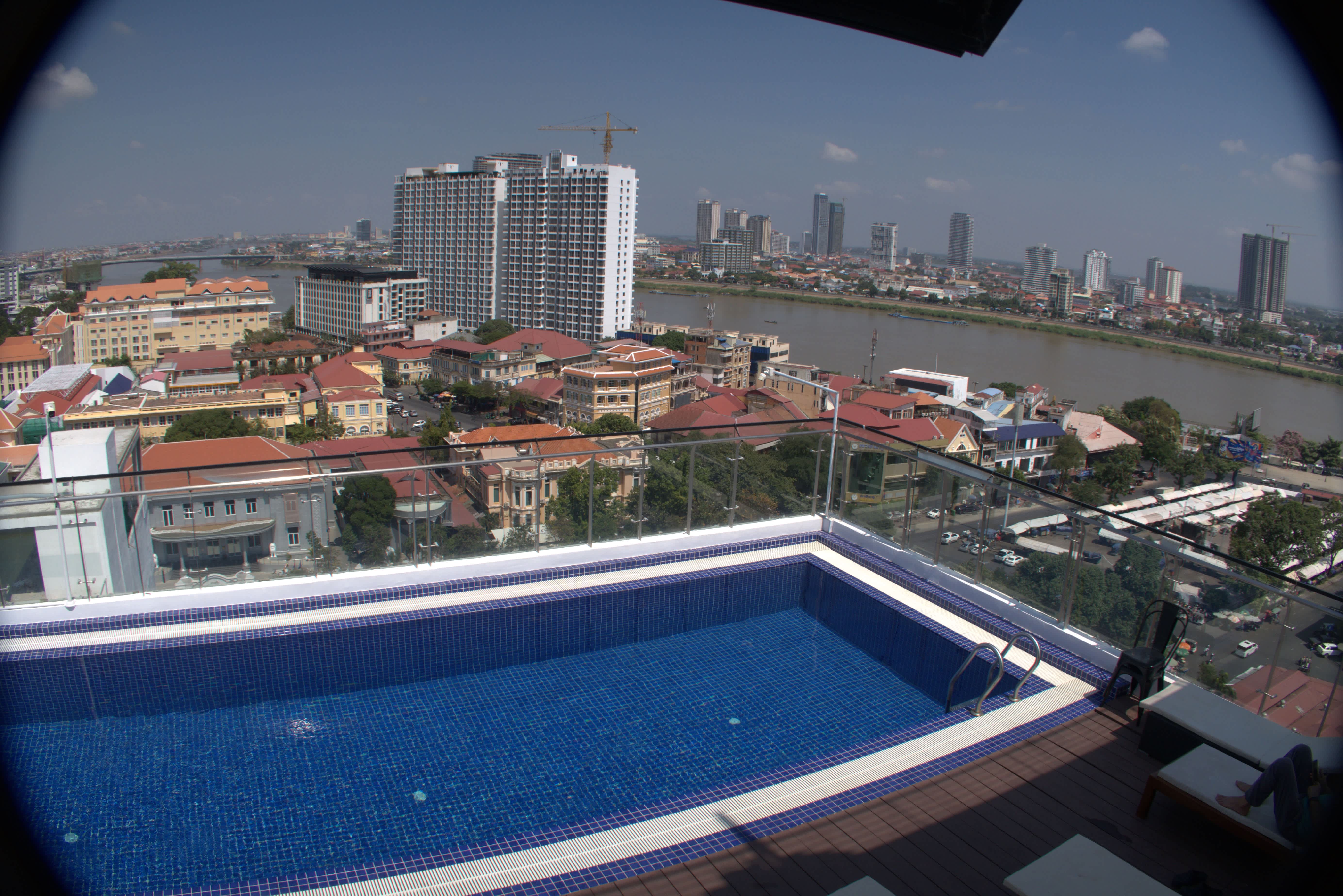Residence 110 Hotel And Apartments - Phnom Penh