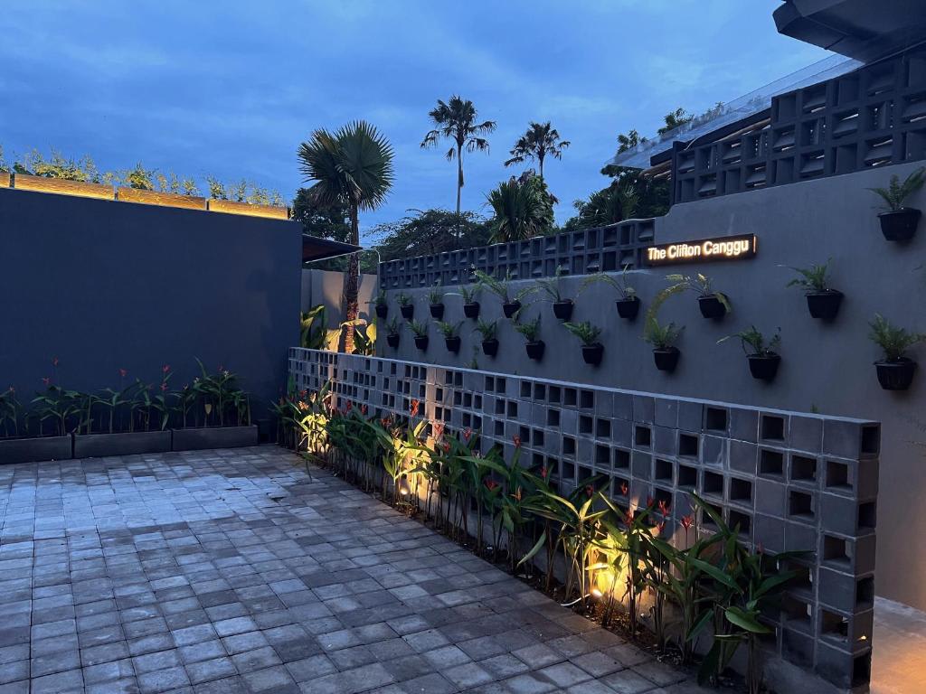 The Clifton Canggu Villas - Canggu