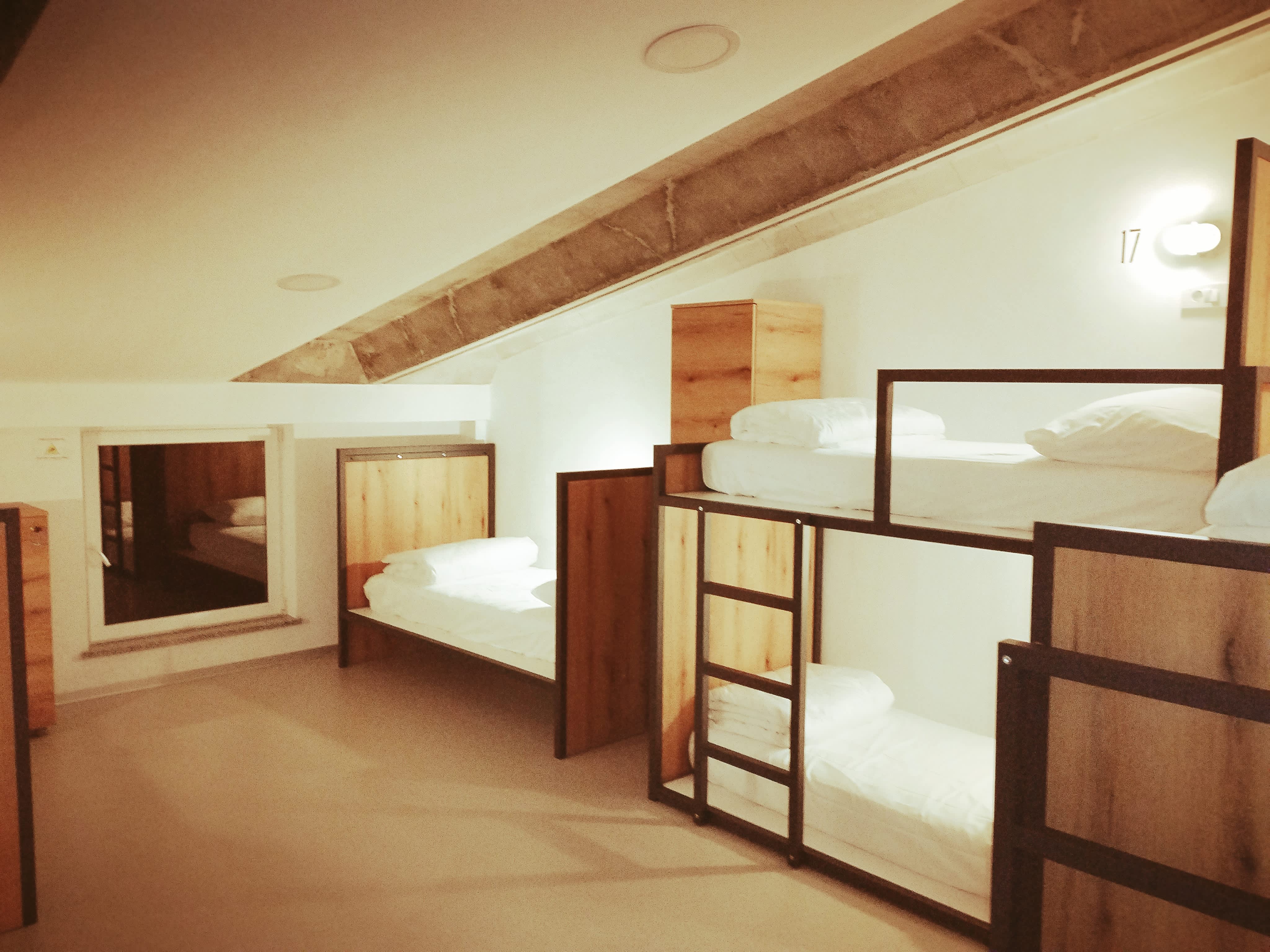 Garage Hostel - Gorizia
