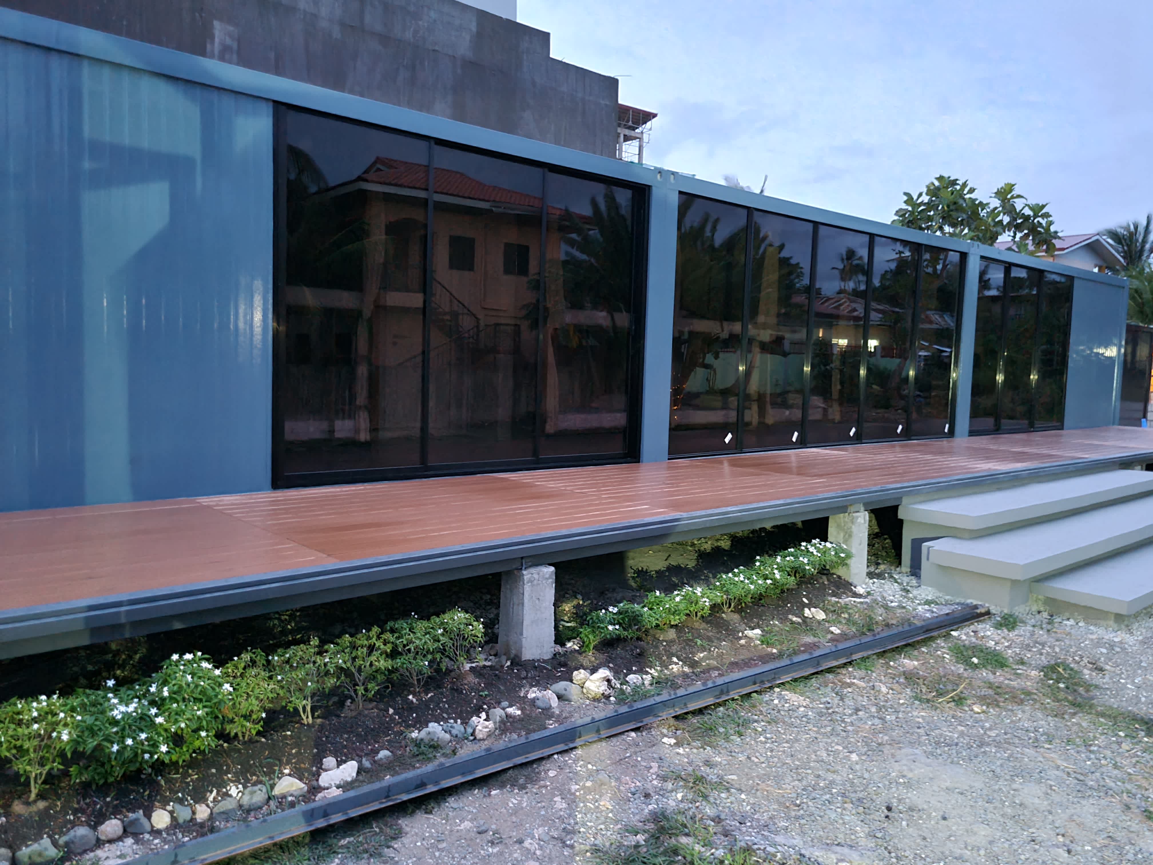 Ooni Hostel Moalboal - Moalboal