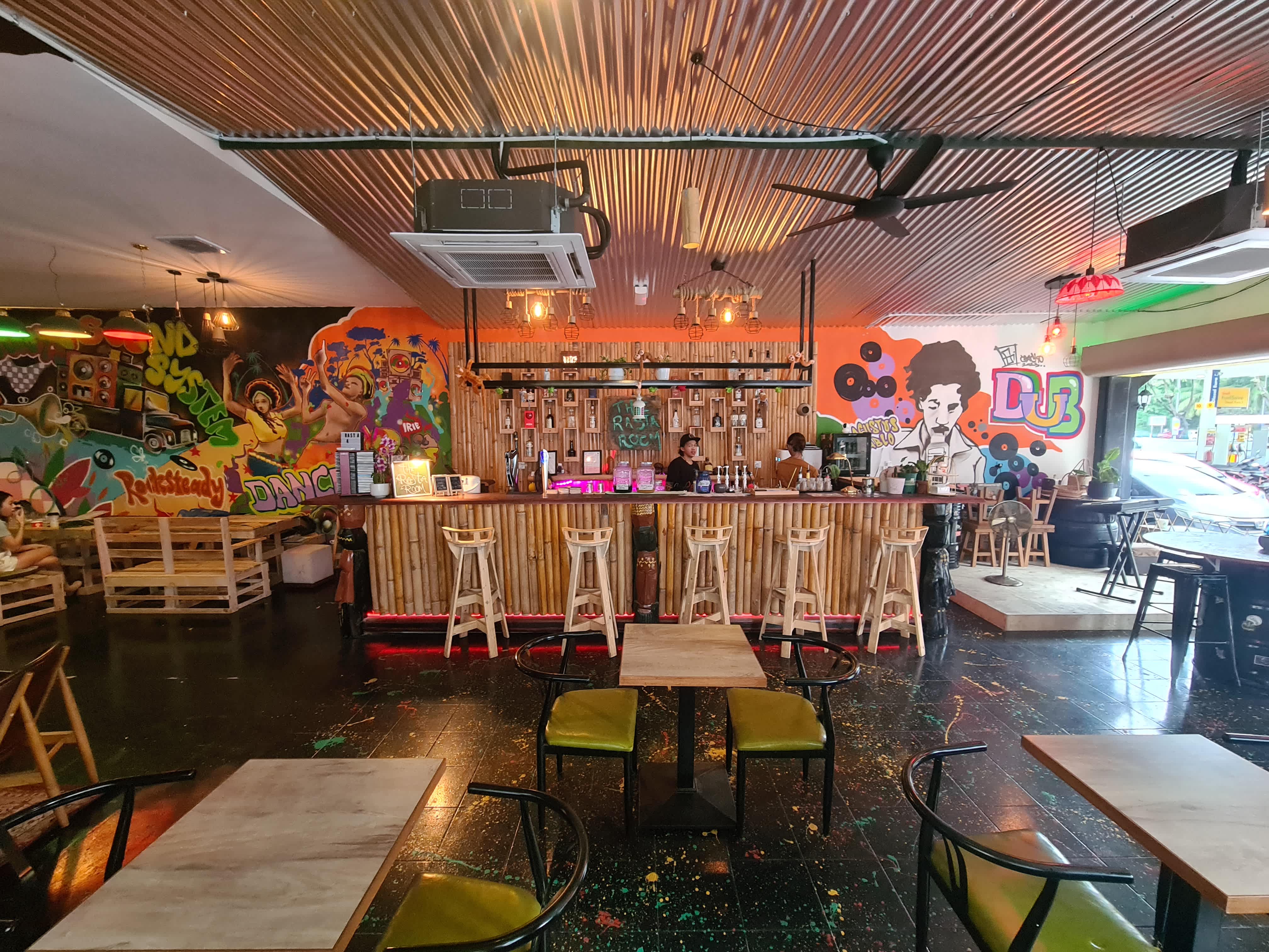 H2 Worldpackers ,The Social Hotel - Kota Kinabalu