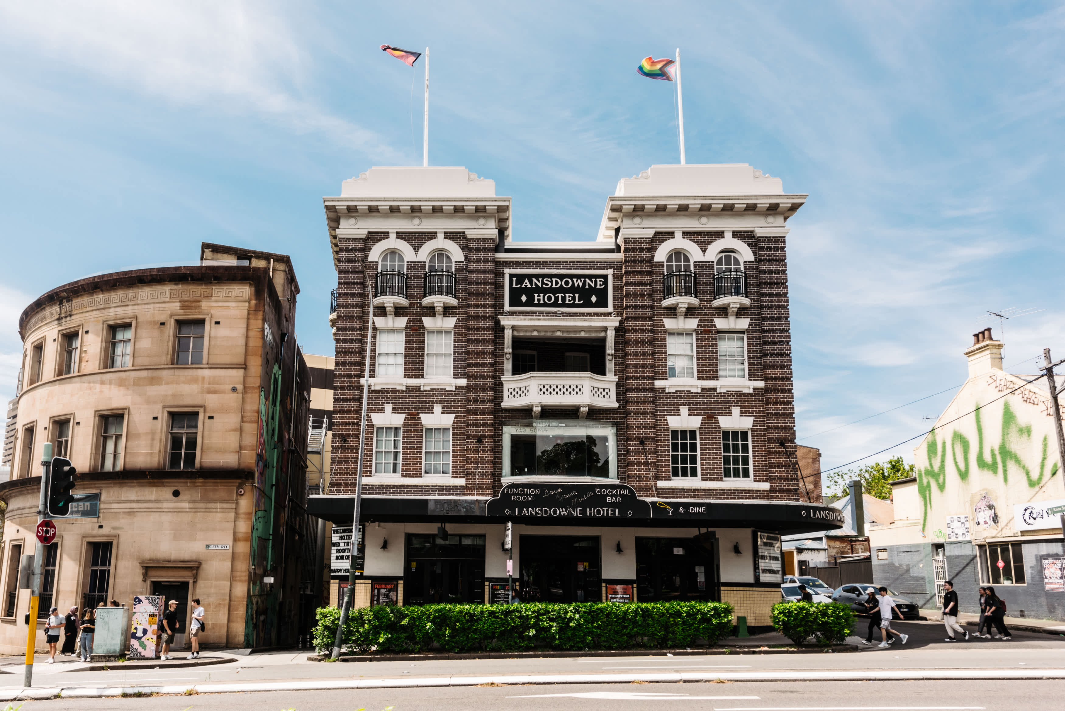 The Lansdowne Hotel - Surry Hills