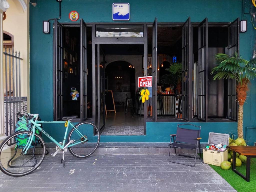 W168 Hostel - Phuket