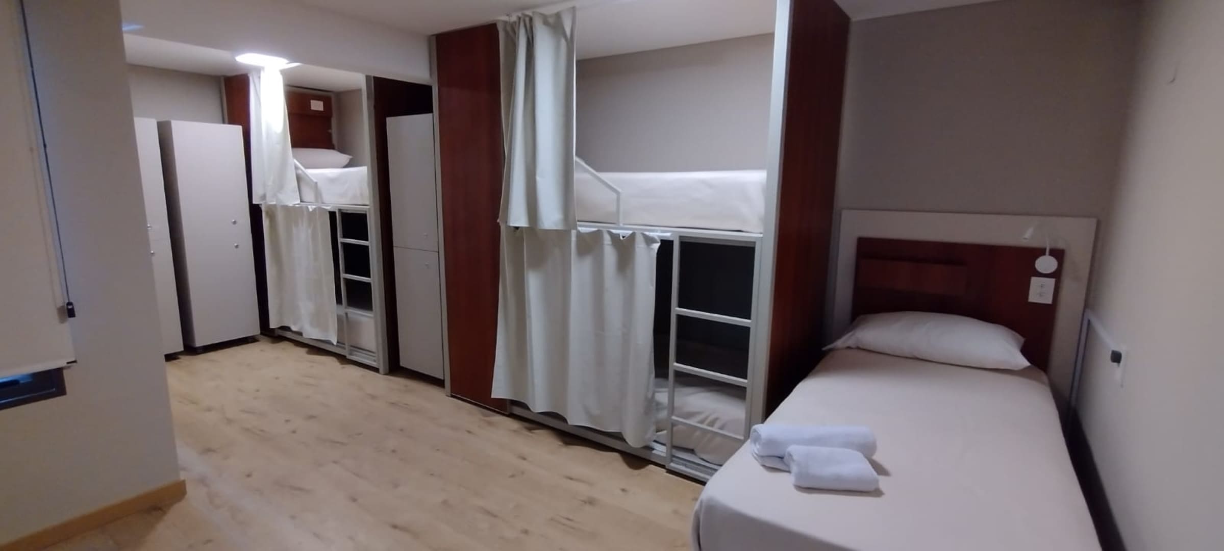 Nomade Hostel Mdz - Mendoza