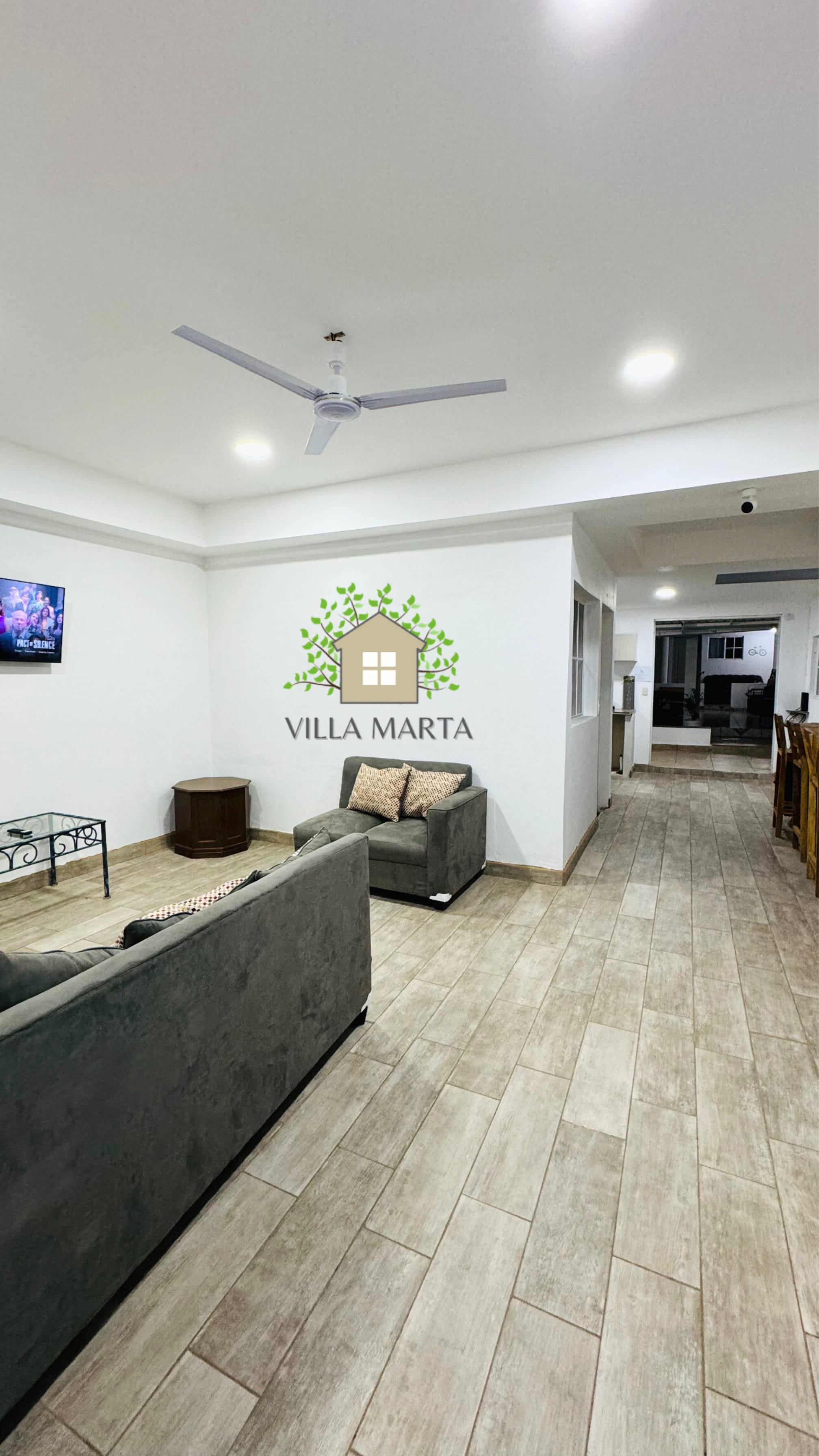 Hostal Villa Marta - Santa Ana
