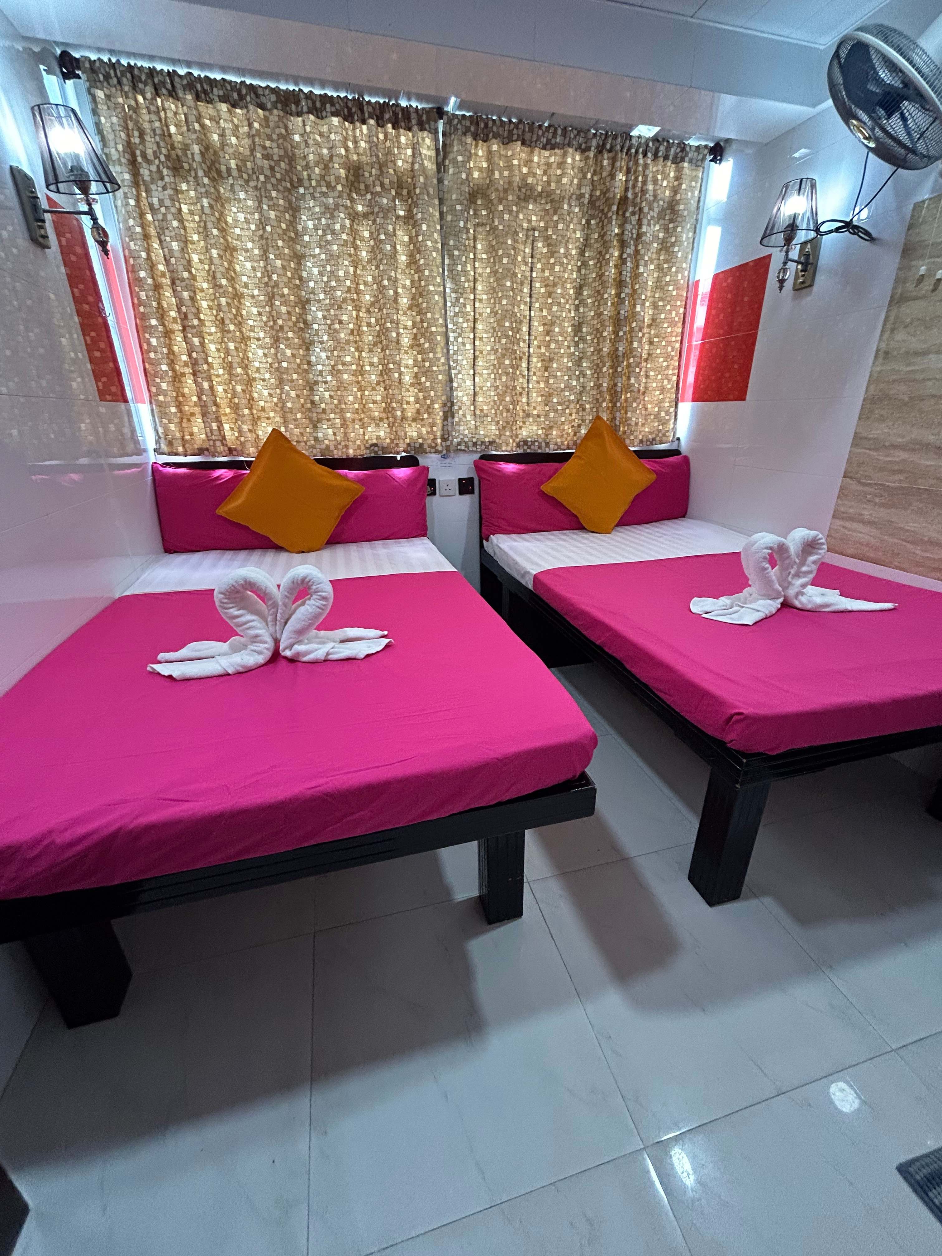Rhine Guest House - Central