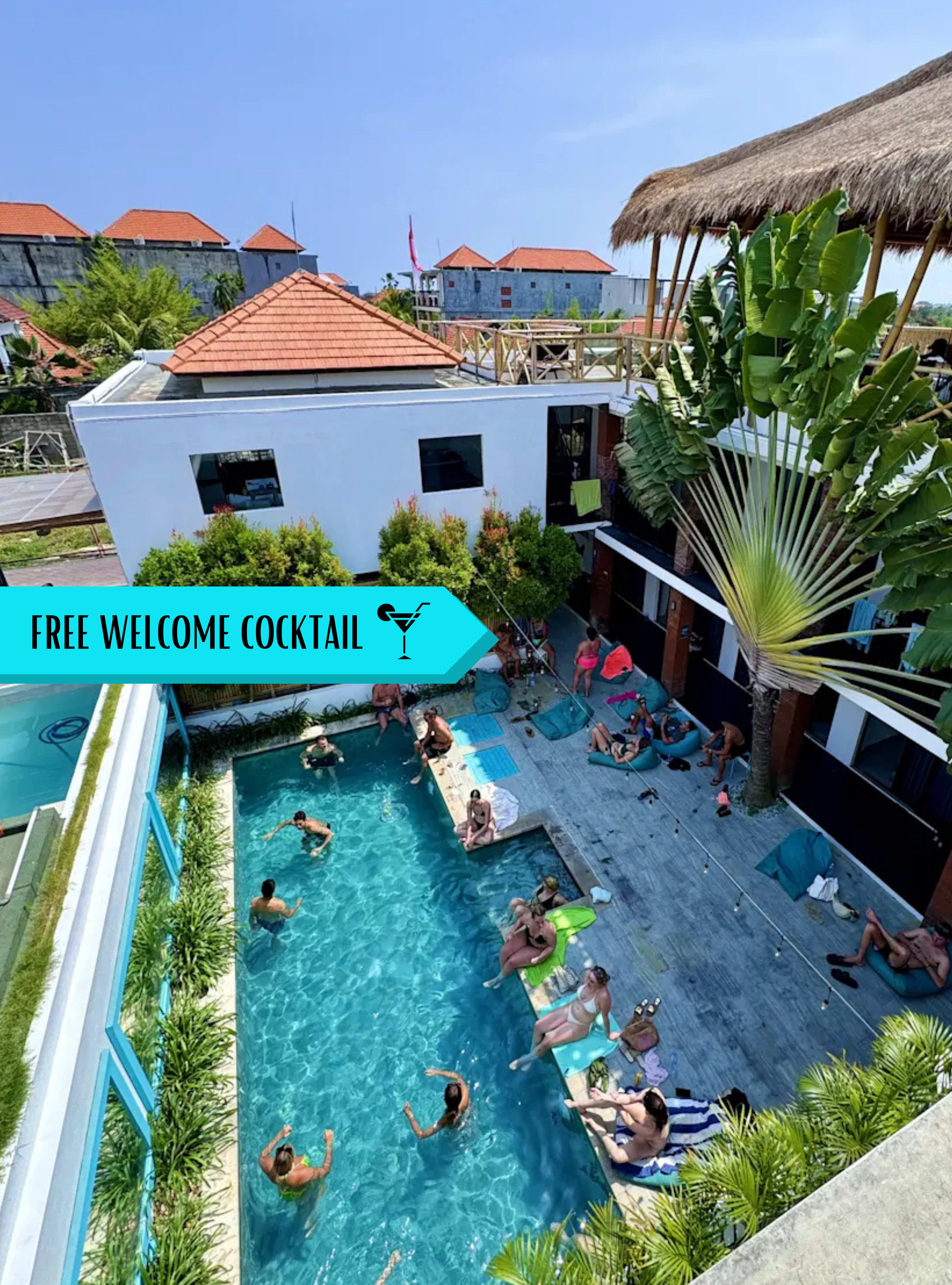 Canggu Central Hostel And Rooftop Bar - Canggu