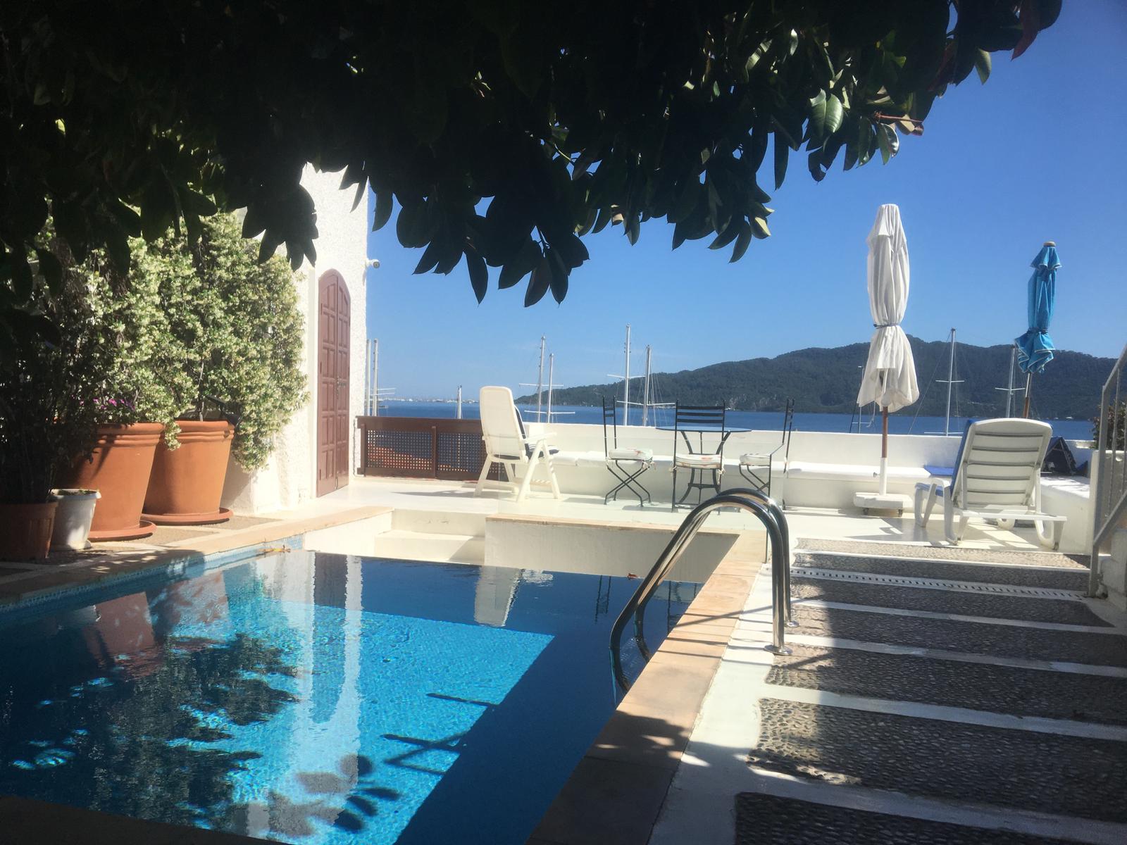 Castle81 Women Hostel - Marmaris