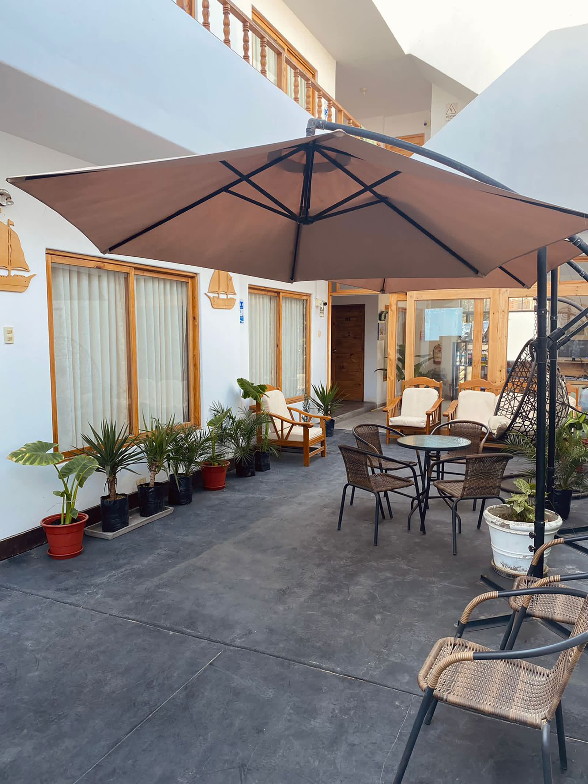 Ravenala Paracas Hostel - Paracas