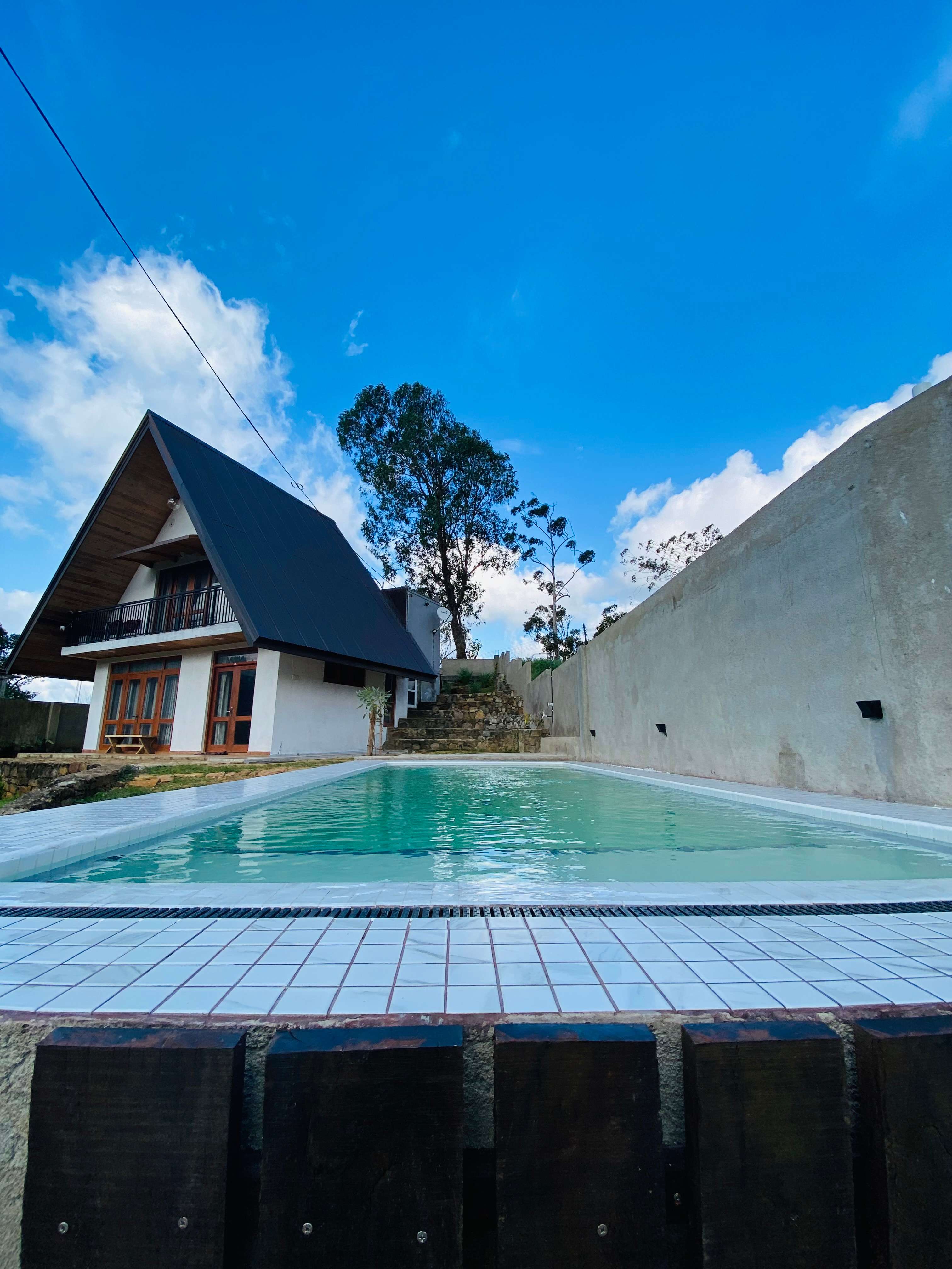 Avons Residence Hanthana - Kandy
