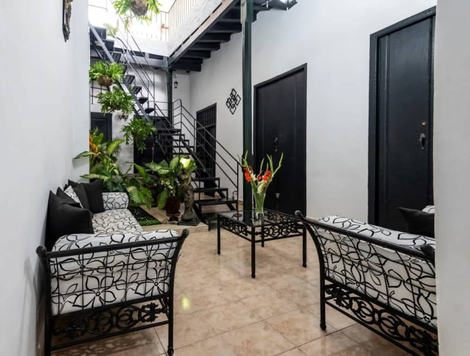 Casa Buenos Aires En Cuba - La Habana