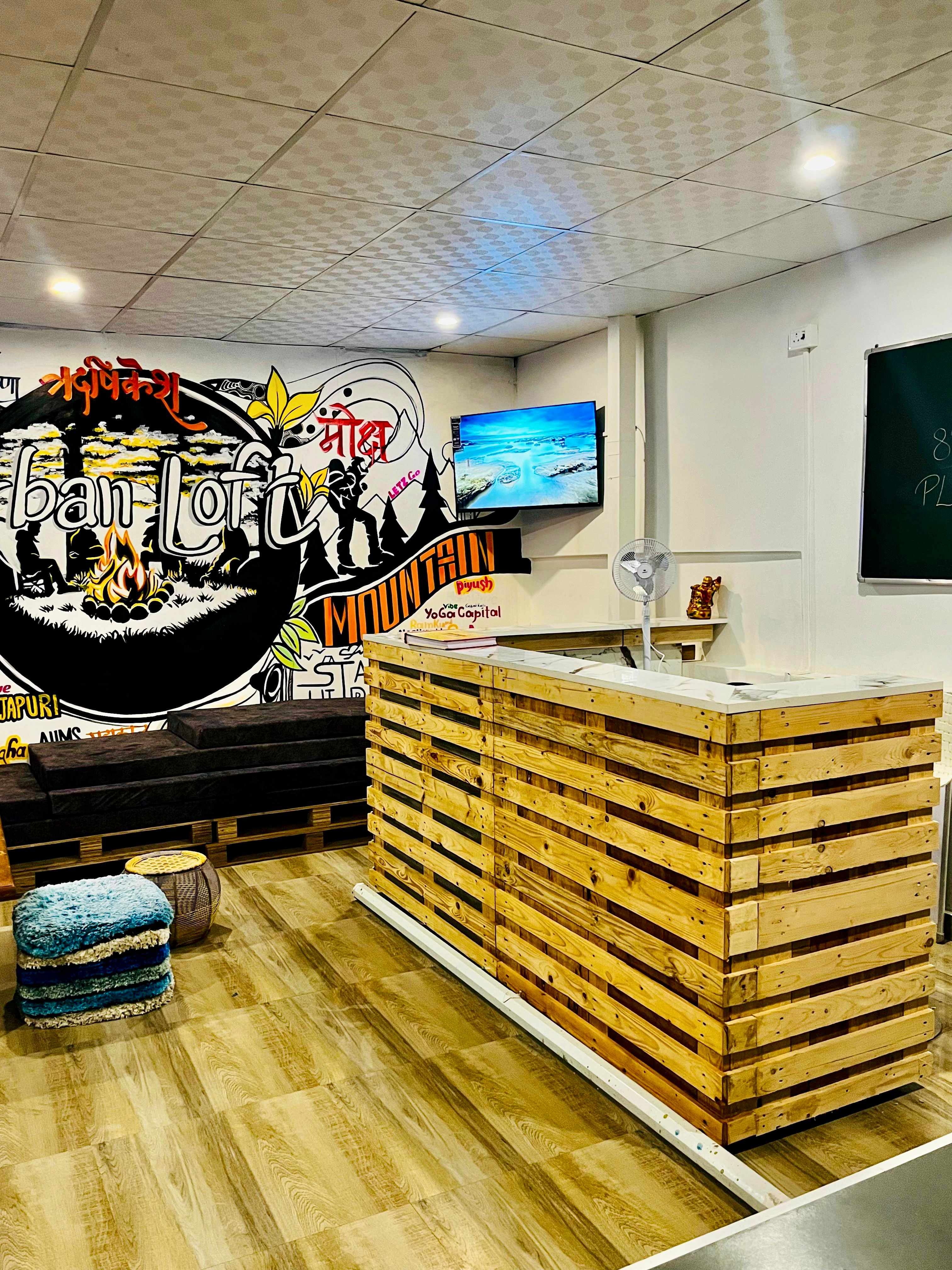 Urban Loft Hostel - Rishikesh