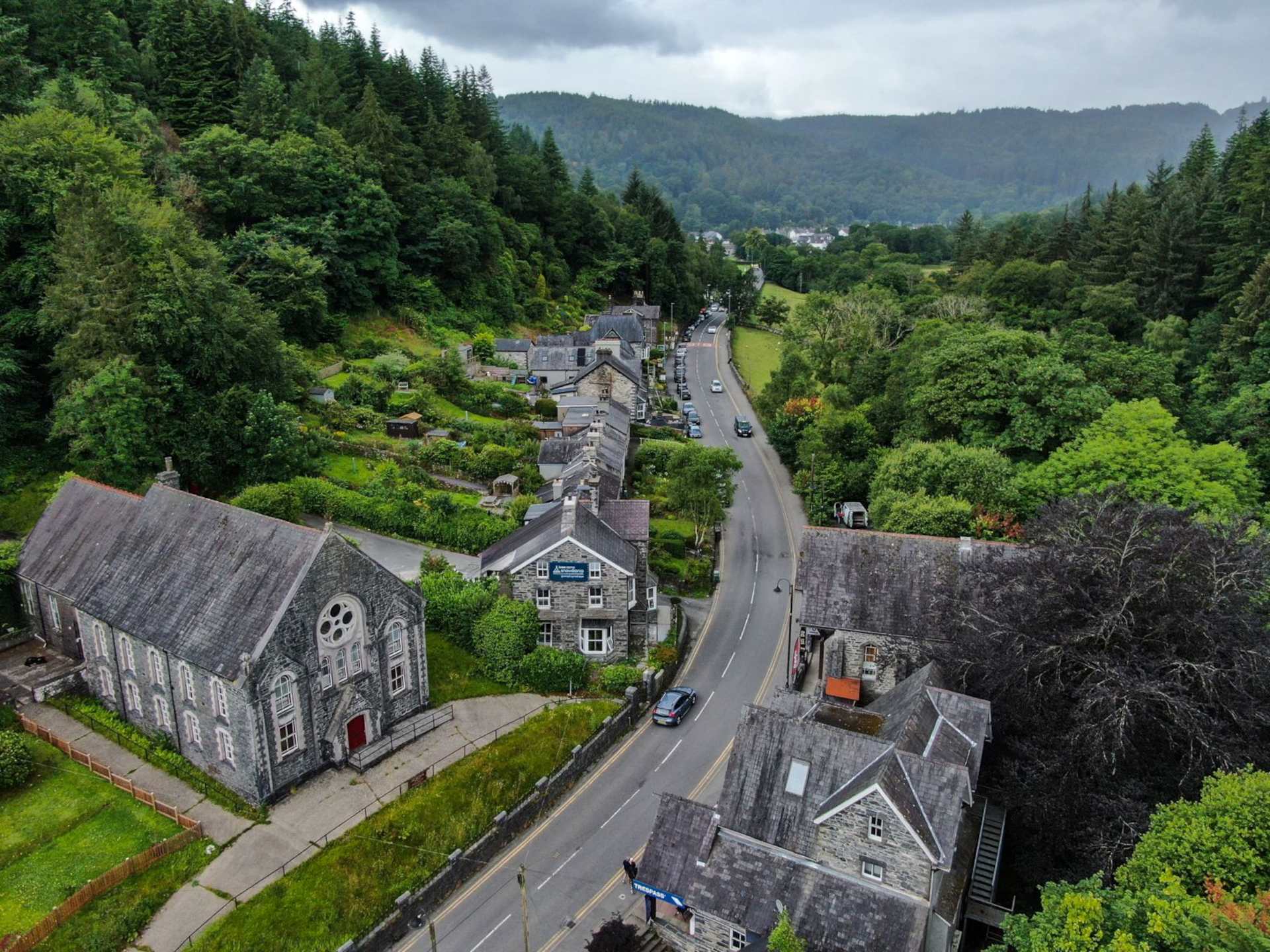 Base Camp Snowdonia | Gwersyll Cyntaf Eryri - Wales