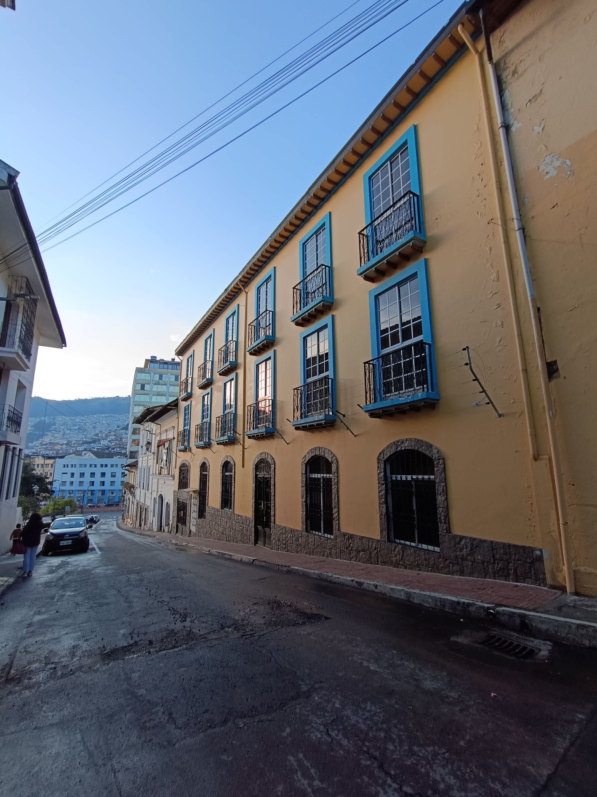 Quito Basecamp - Adventure Hostel - Quito
