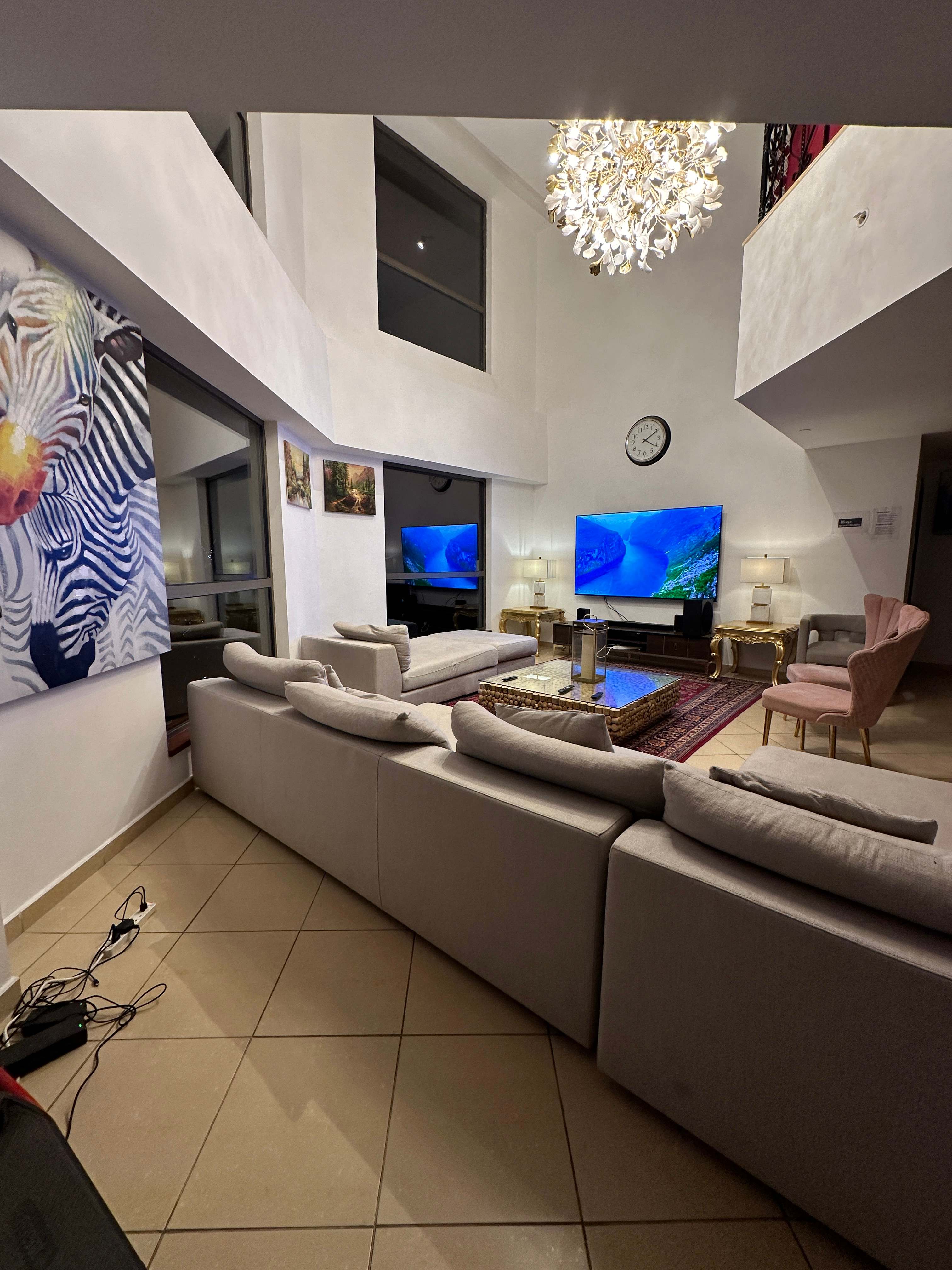 Grand Florida Beach Hostel - 