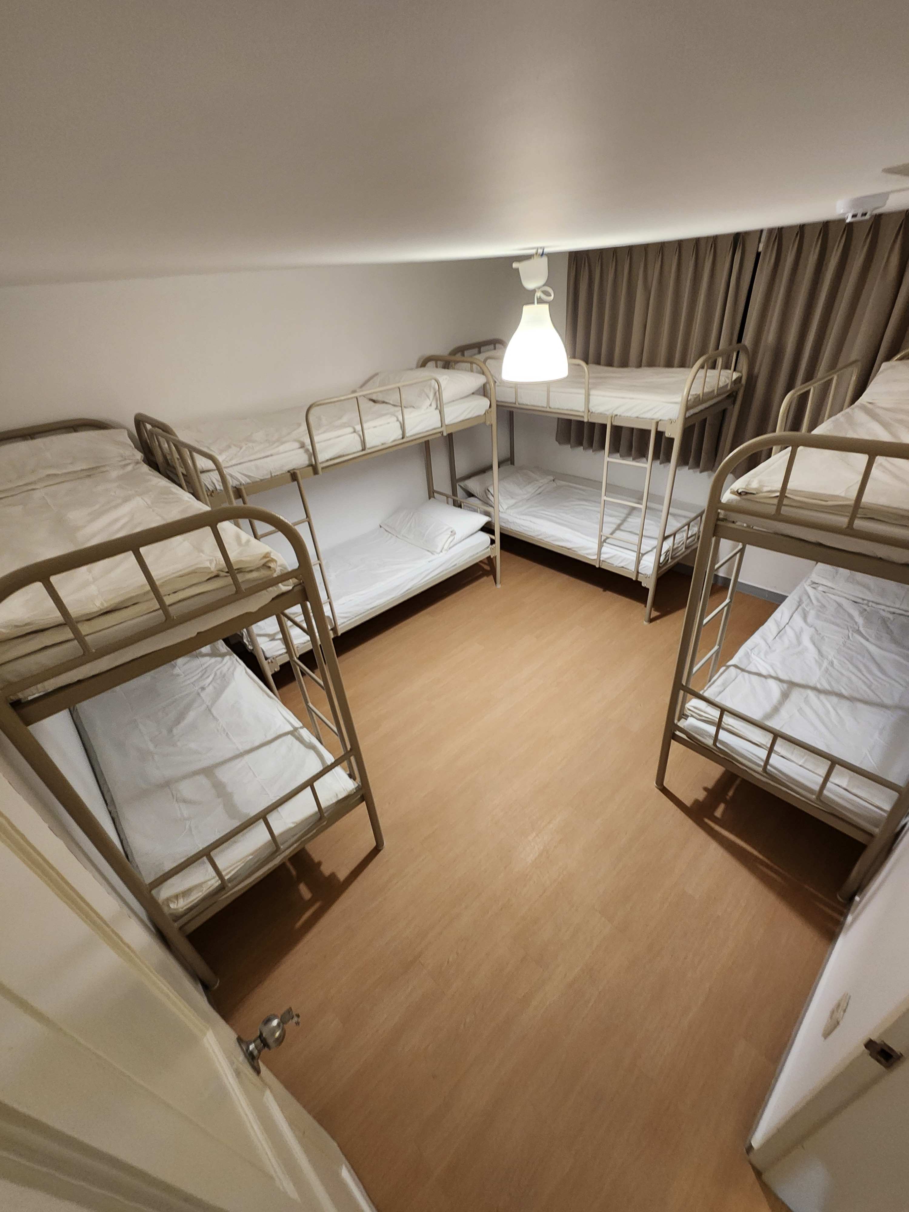 Hostel Fellaz - Seoul