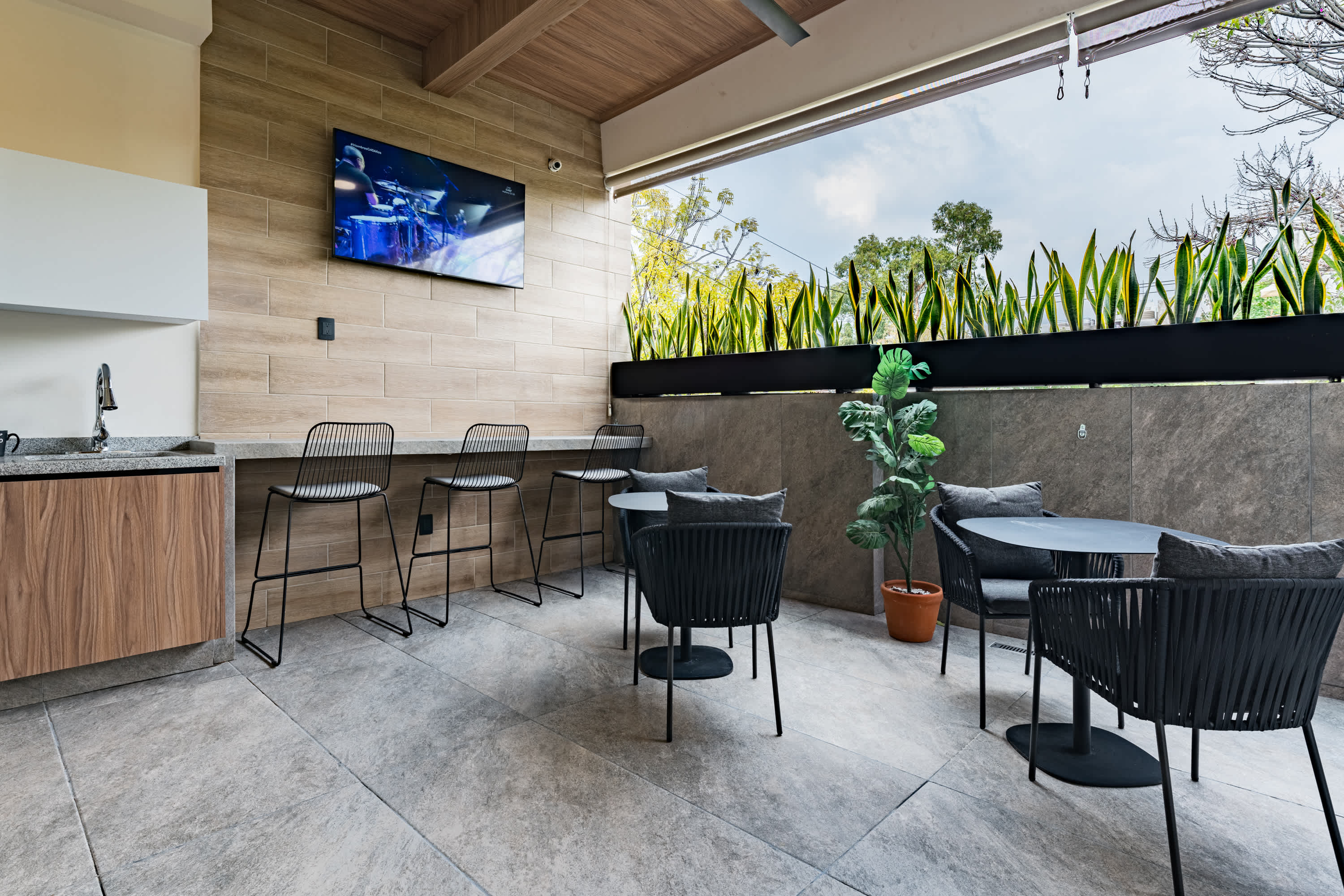 Monterrey 187 - Baja California