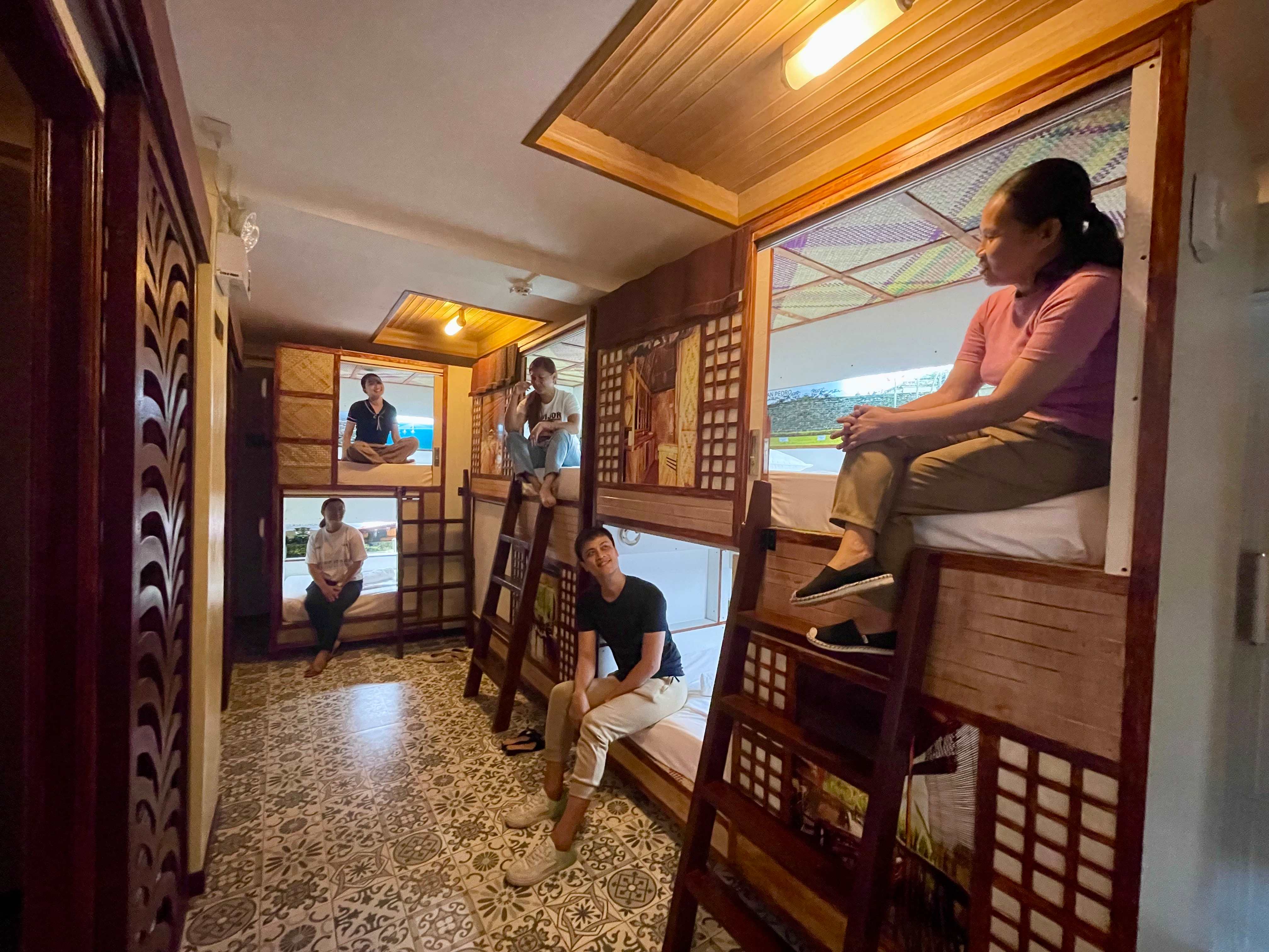 Balai Balai Capsule Hotel - Cebu, Philippines