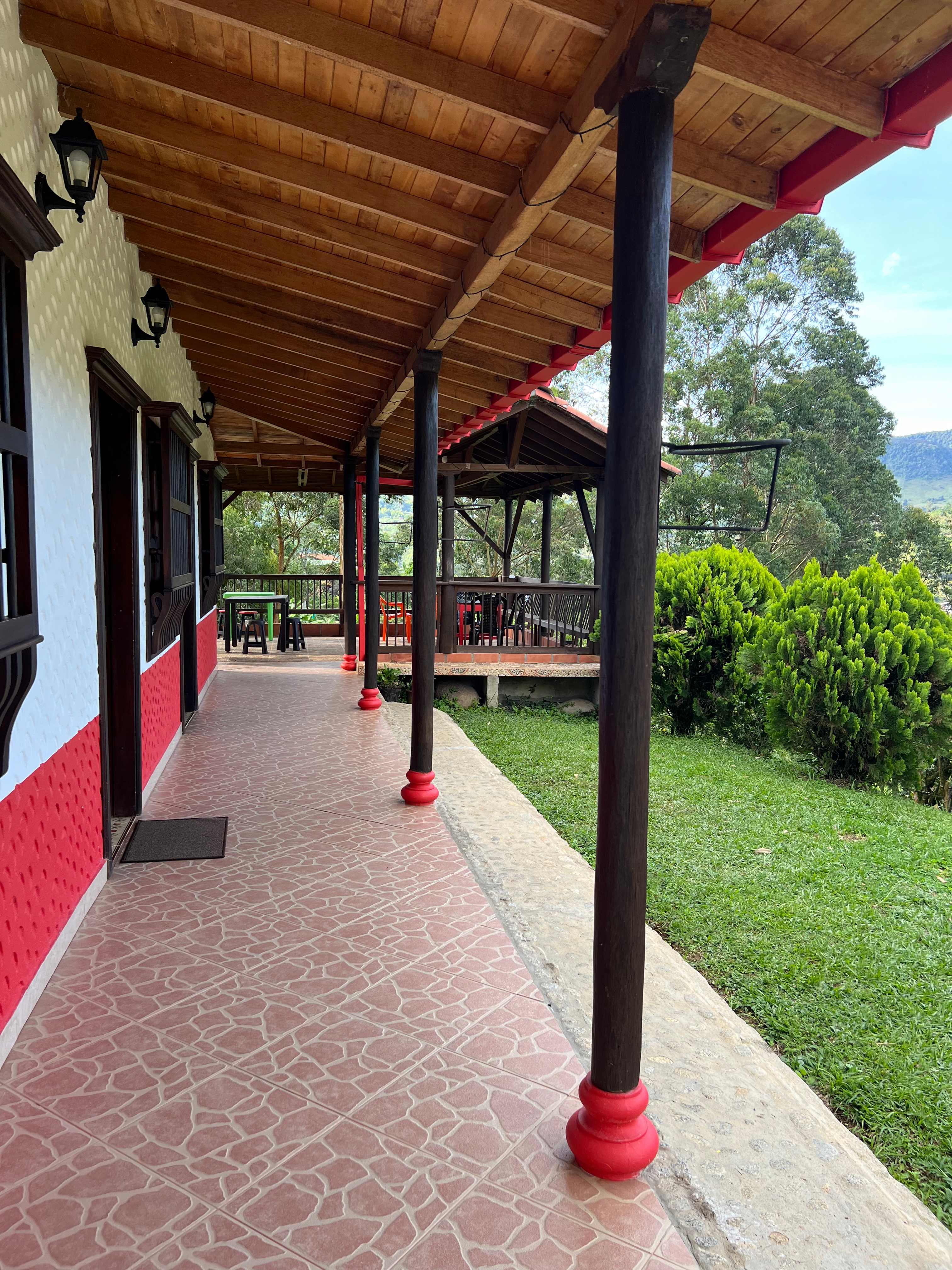 Hostal Artesanos - Jardín