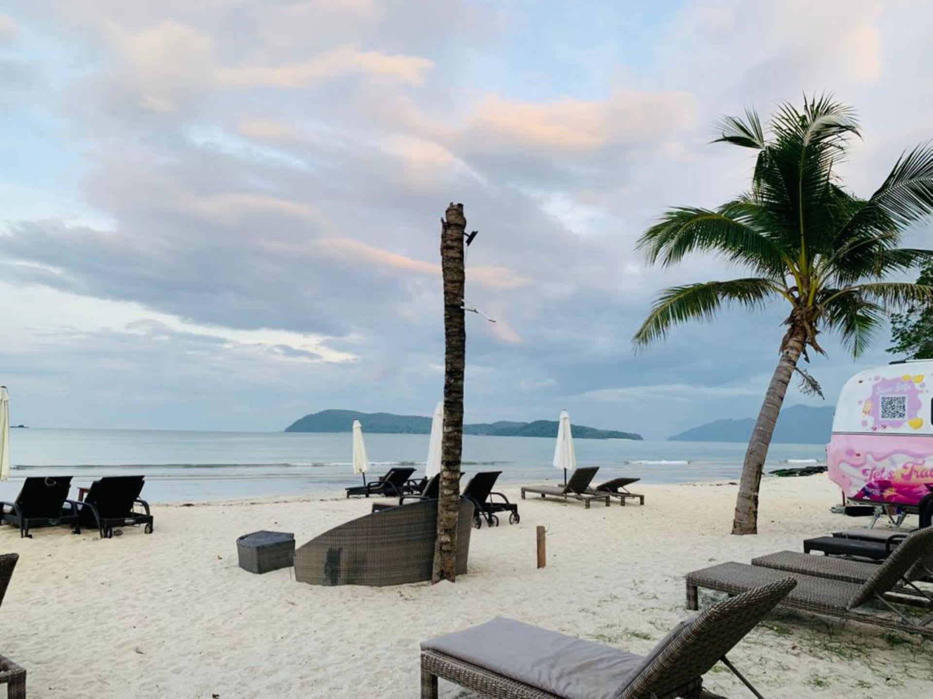Cenanghill Beachfront - Pantai Cenang