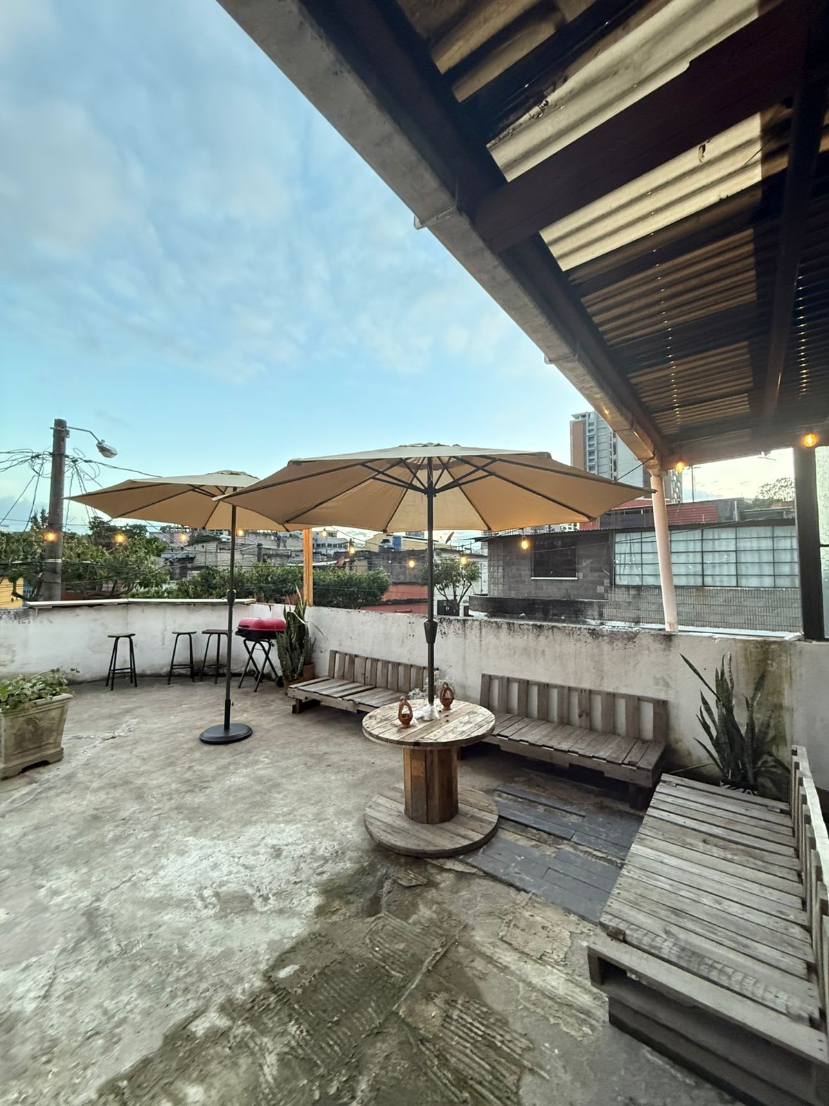 "Travelholic" - Hostel And Experiences - Guatemala City