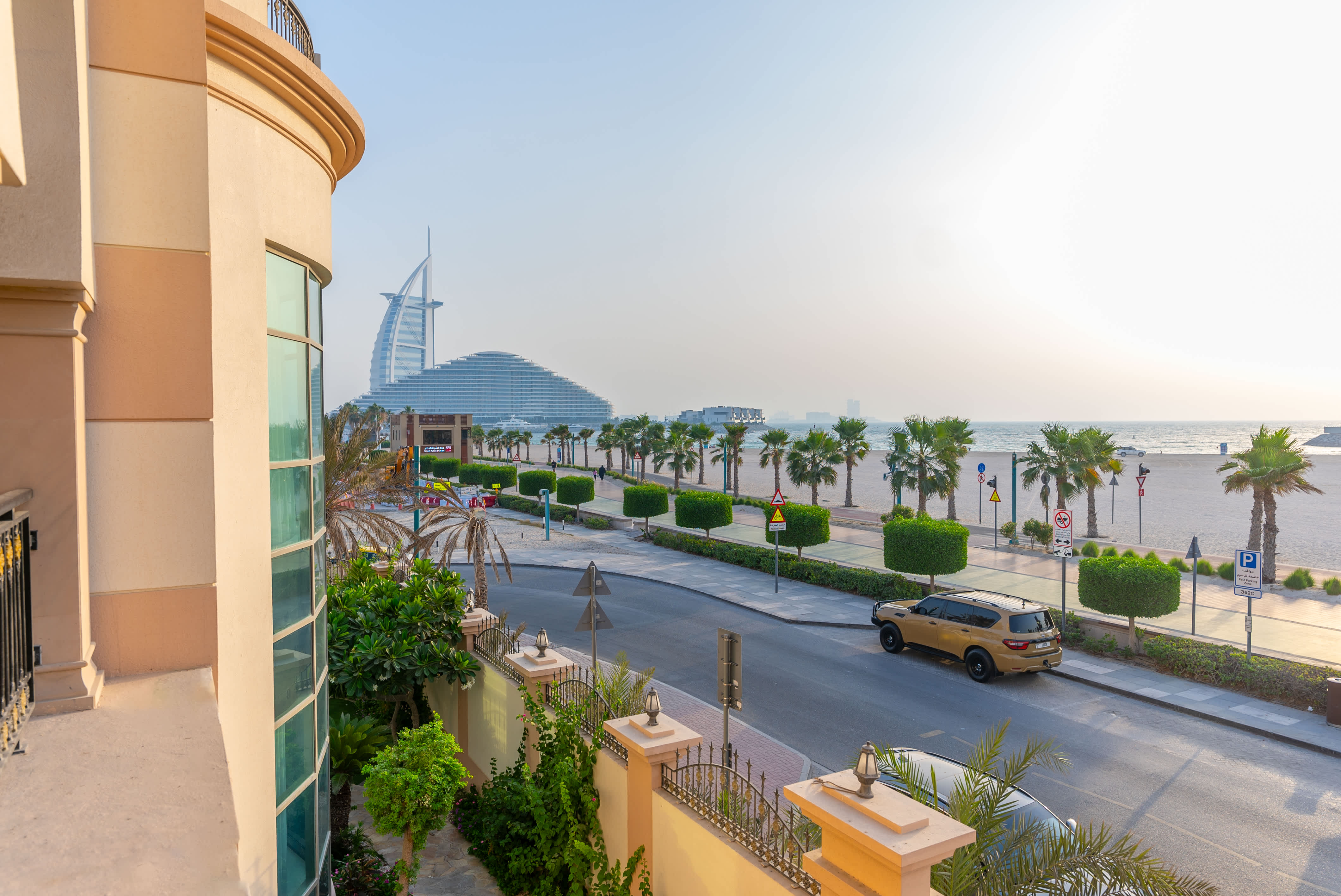 Full Moon Villa - Dubai
