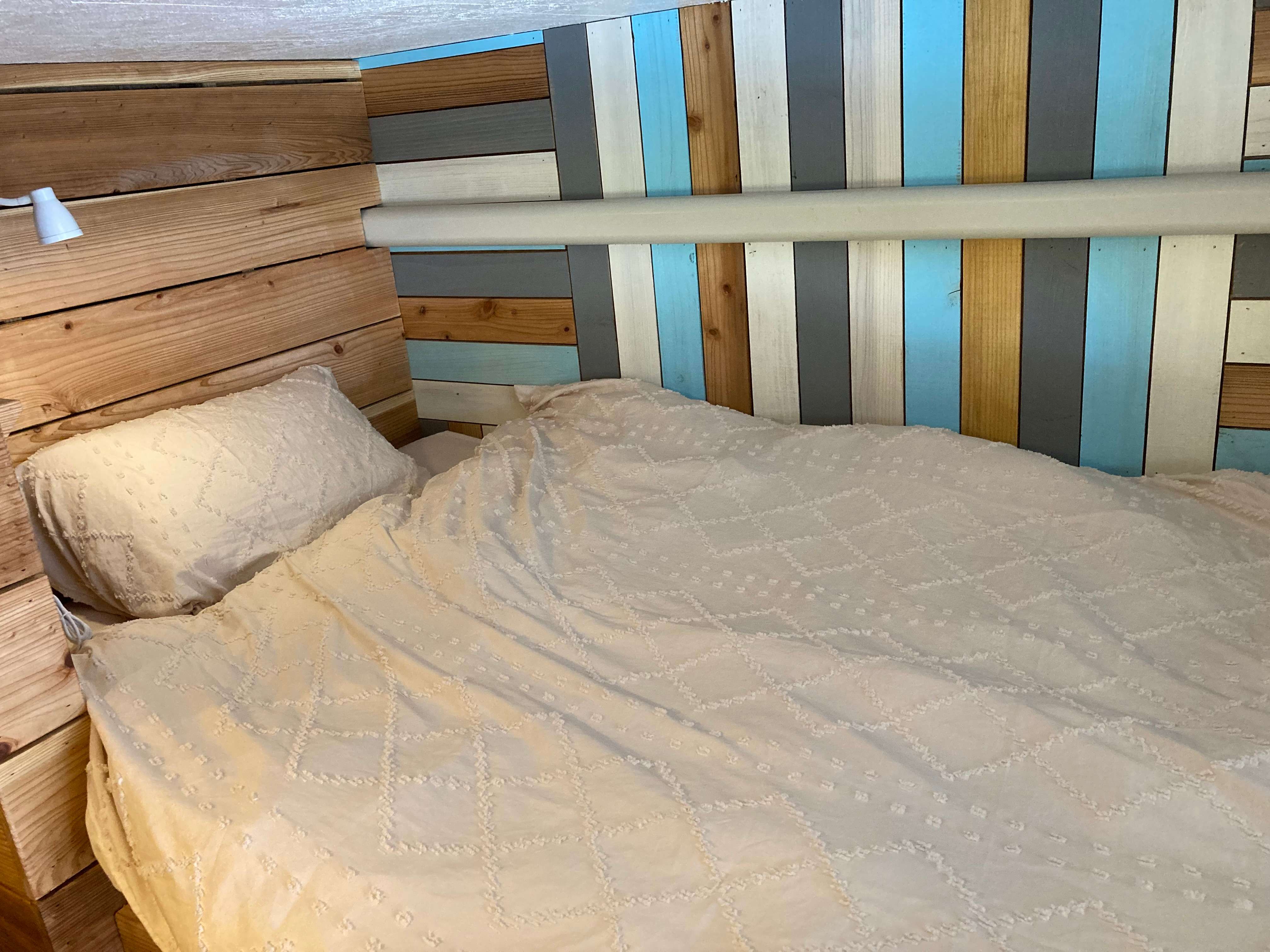 Surfer's Hostel - Okinawa Prefecture, Japan