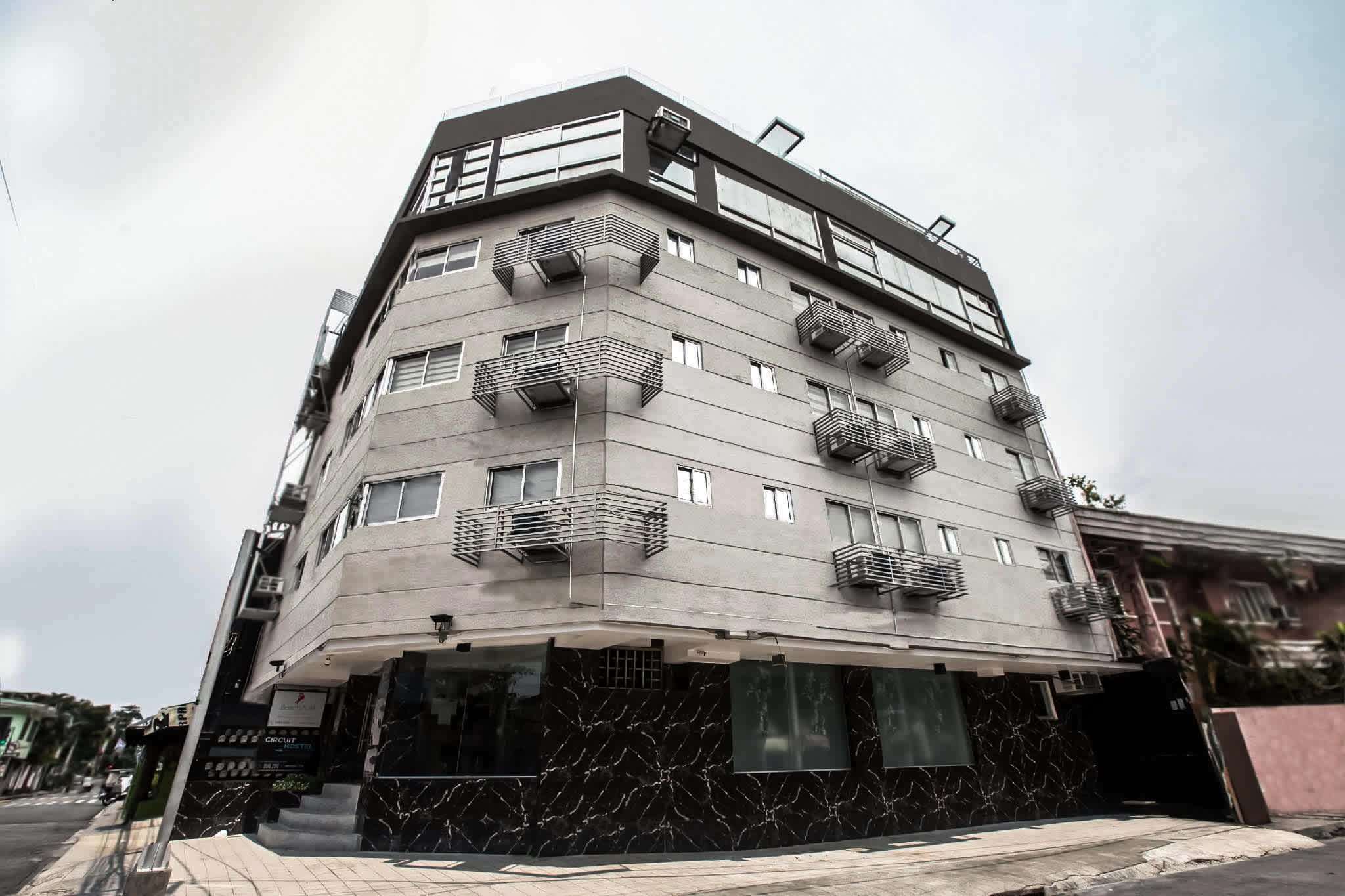 Circuit Hostel Makati - Manila
