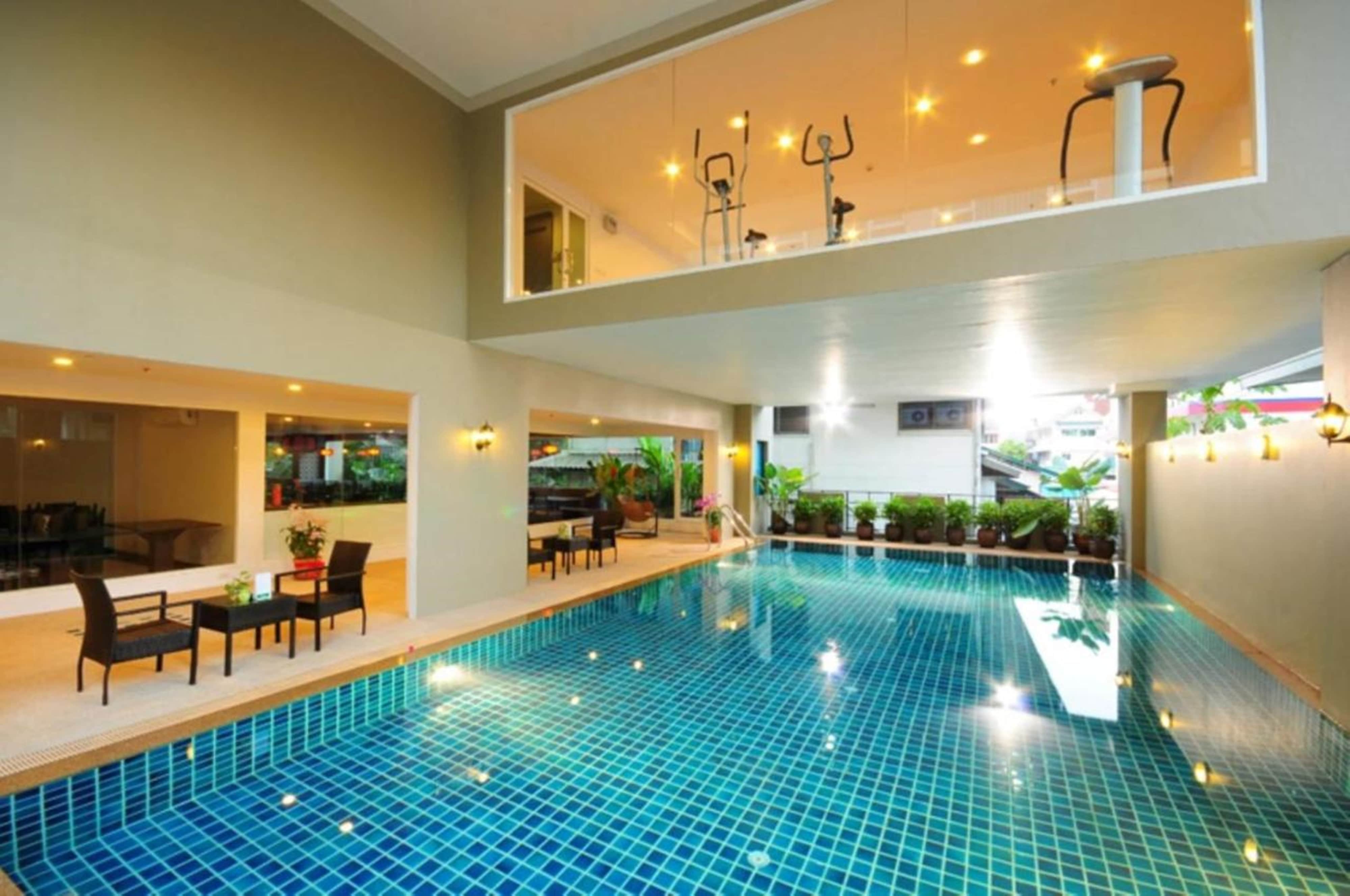 Boss Suites Nana Hotel - Bangkok