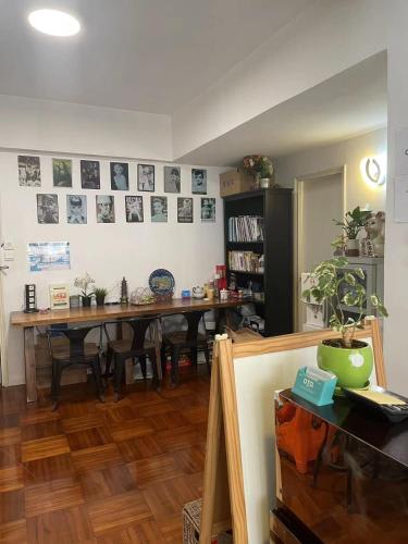 Timehouse Hong Kong Hostel Group - Hong Kong