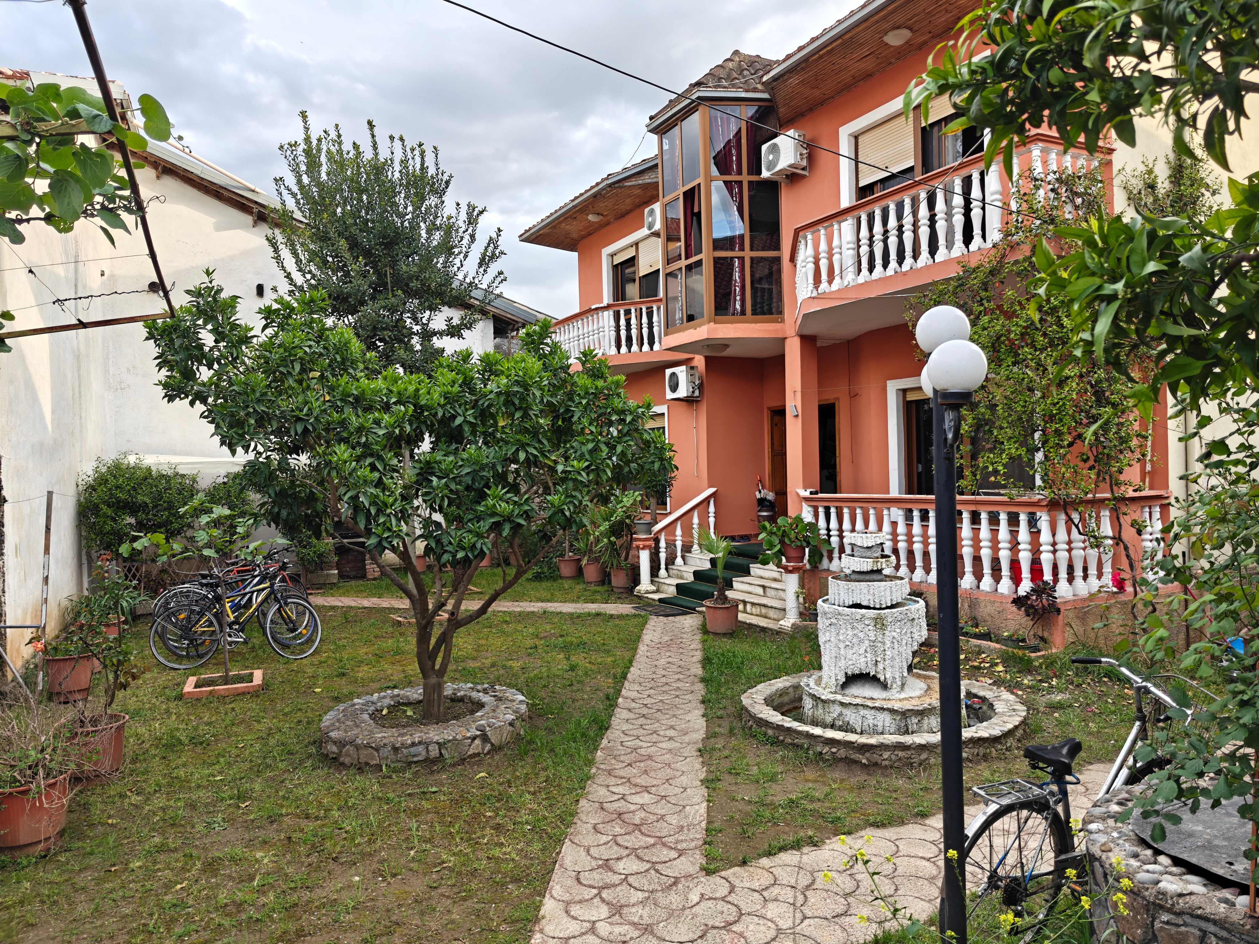 Bliss Inn Hostel & Tours - Shkodër