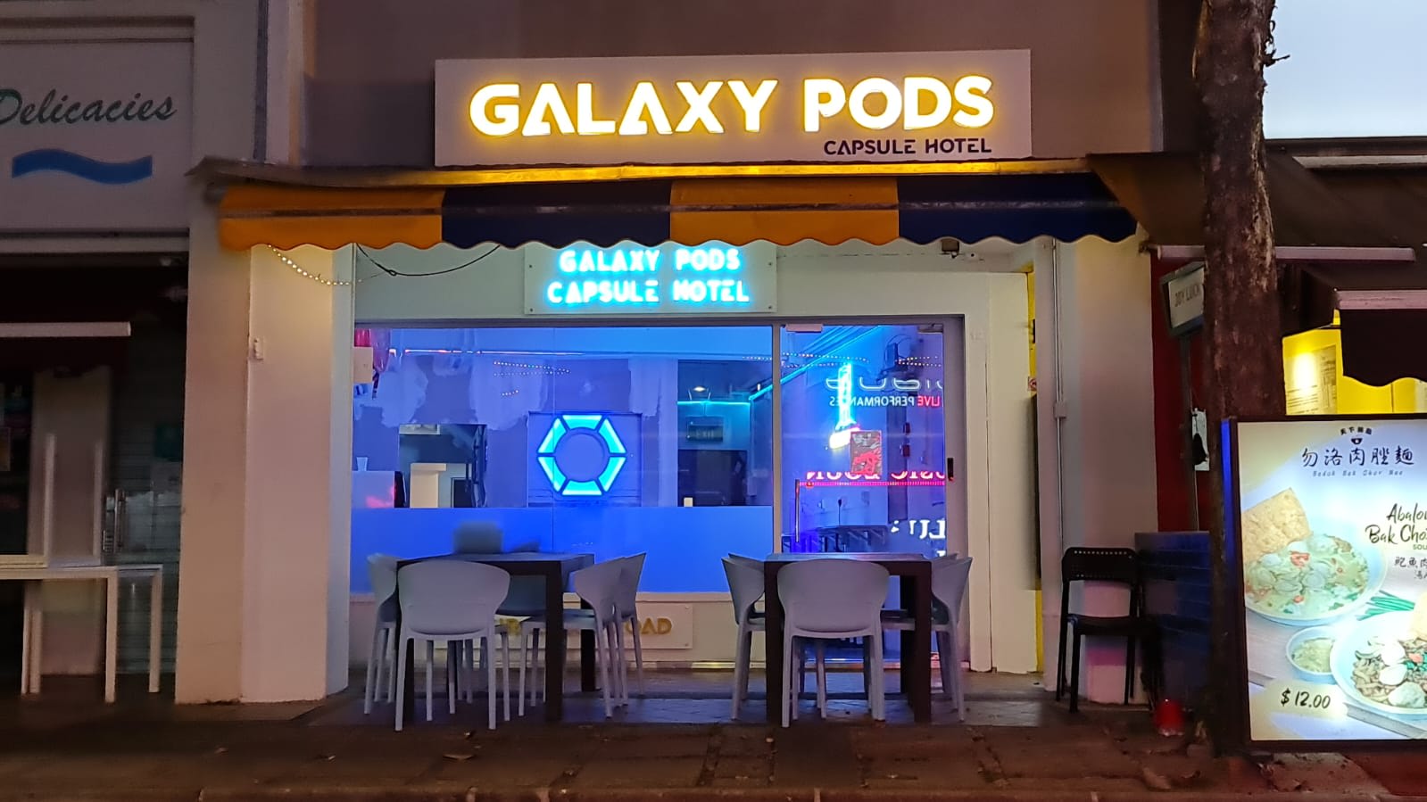 Galaxy Pods Boat Quay Capsule Hotel - Singapour