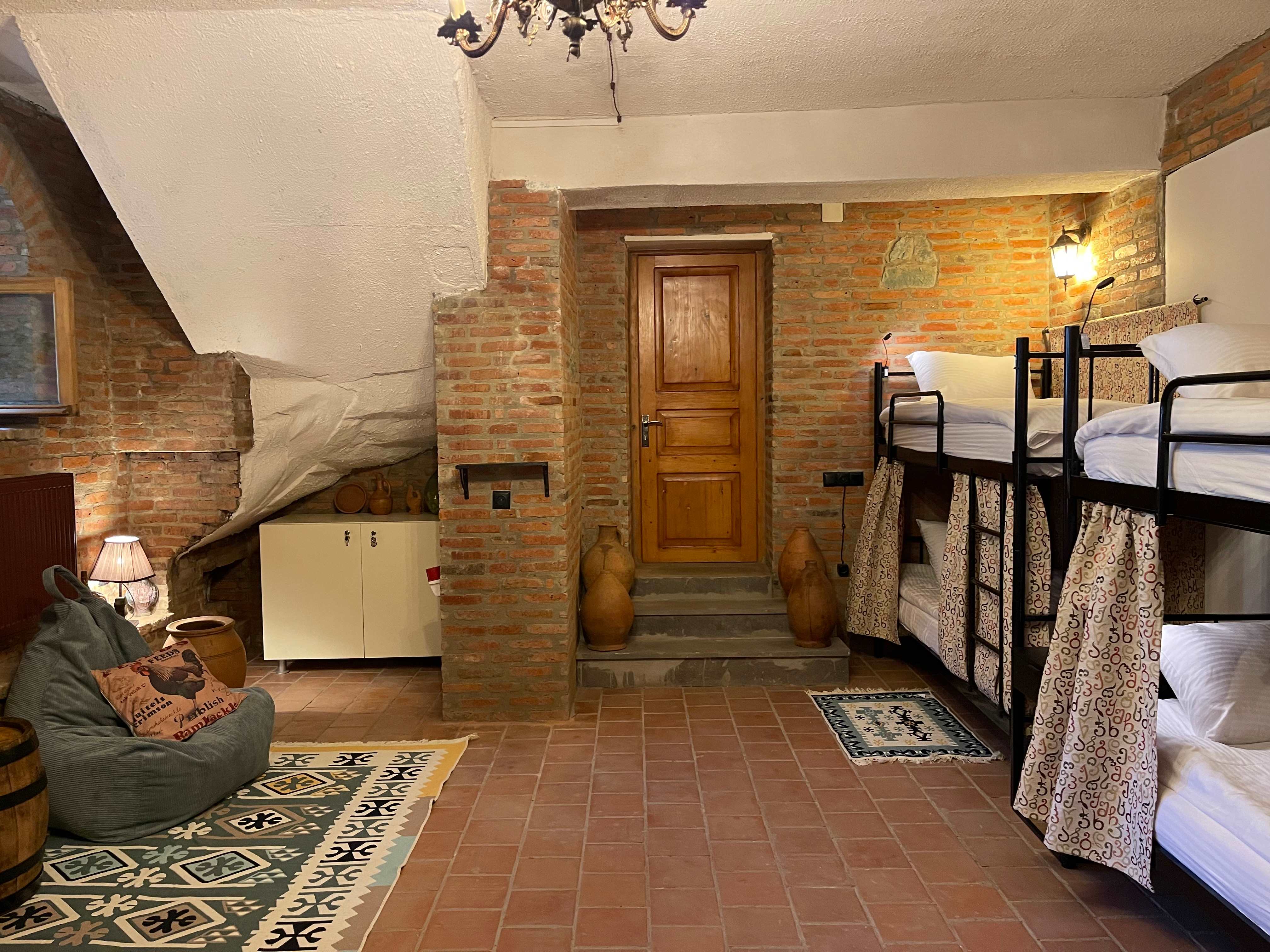 Wine Cellar Hostel - Tbilisi