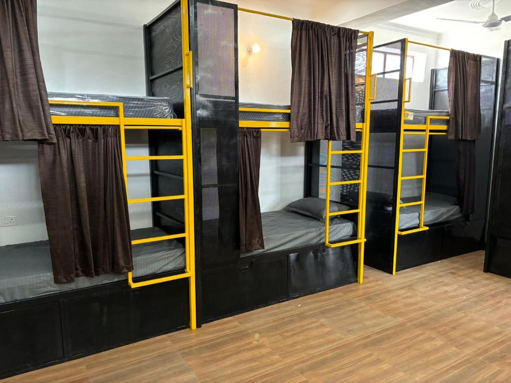 Dorm Hub - Dehradun
