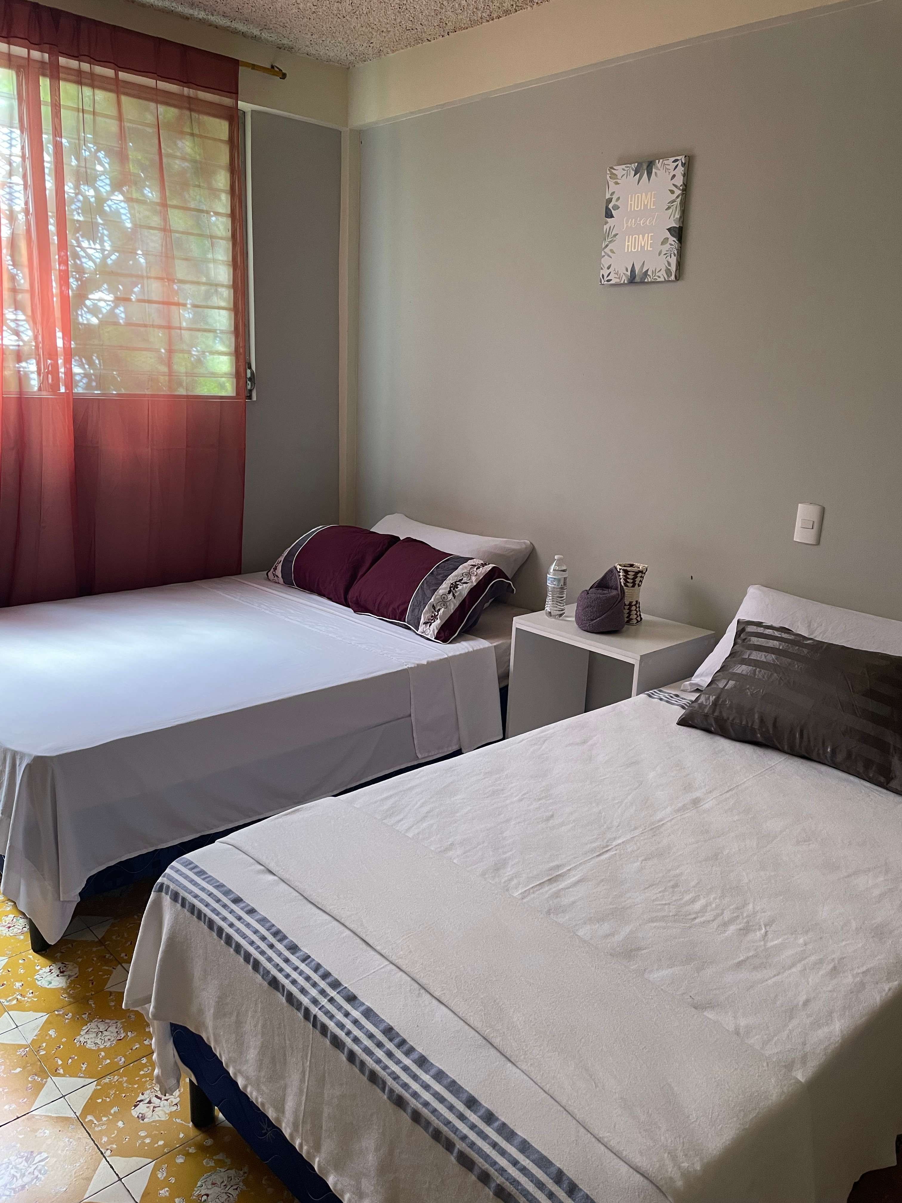 Mountain View Hostel - Santa Ana