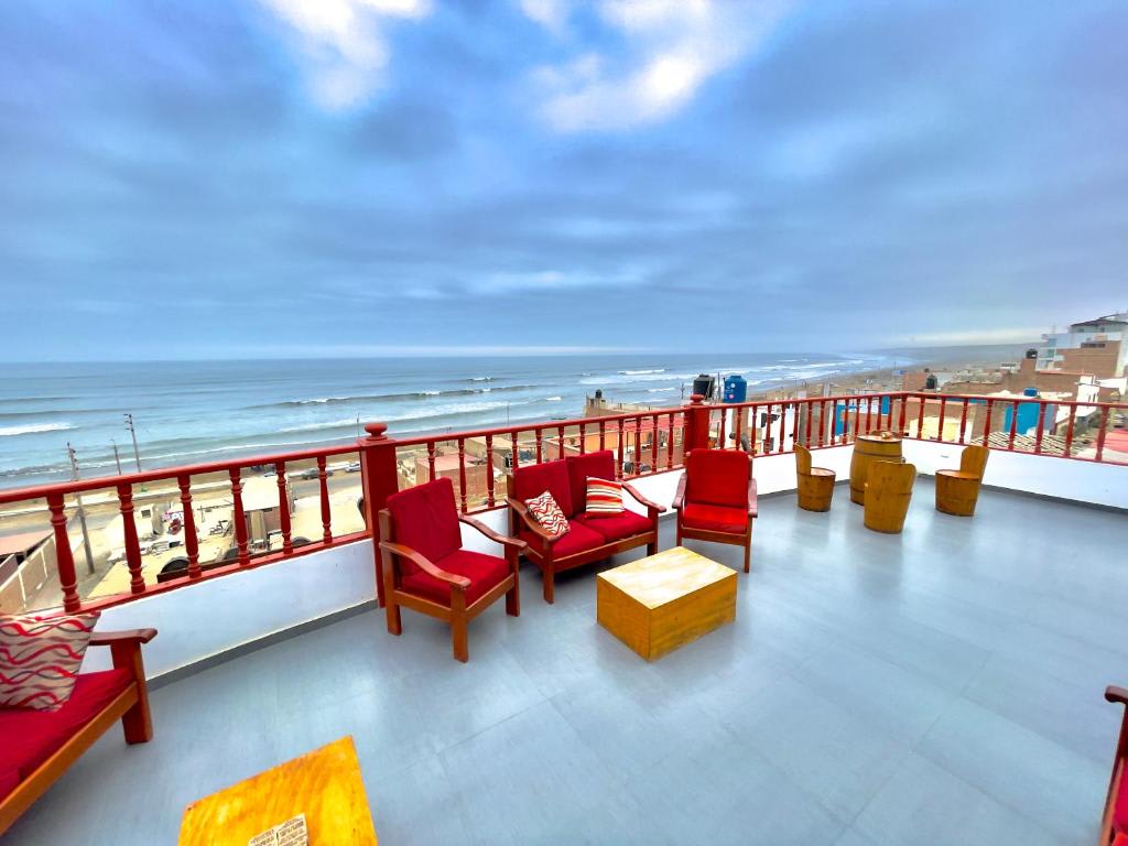 The King Frog Beach Hostal - Huanchaco