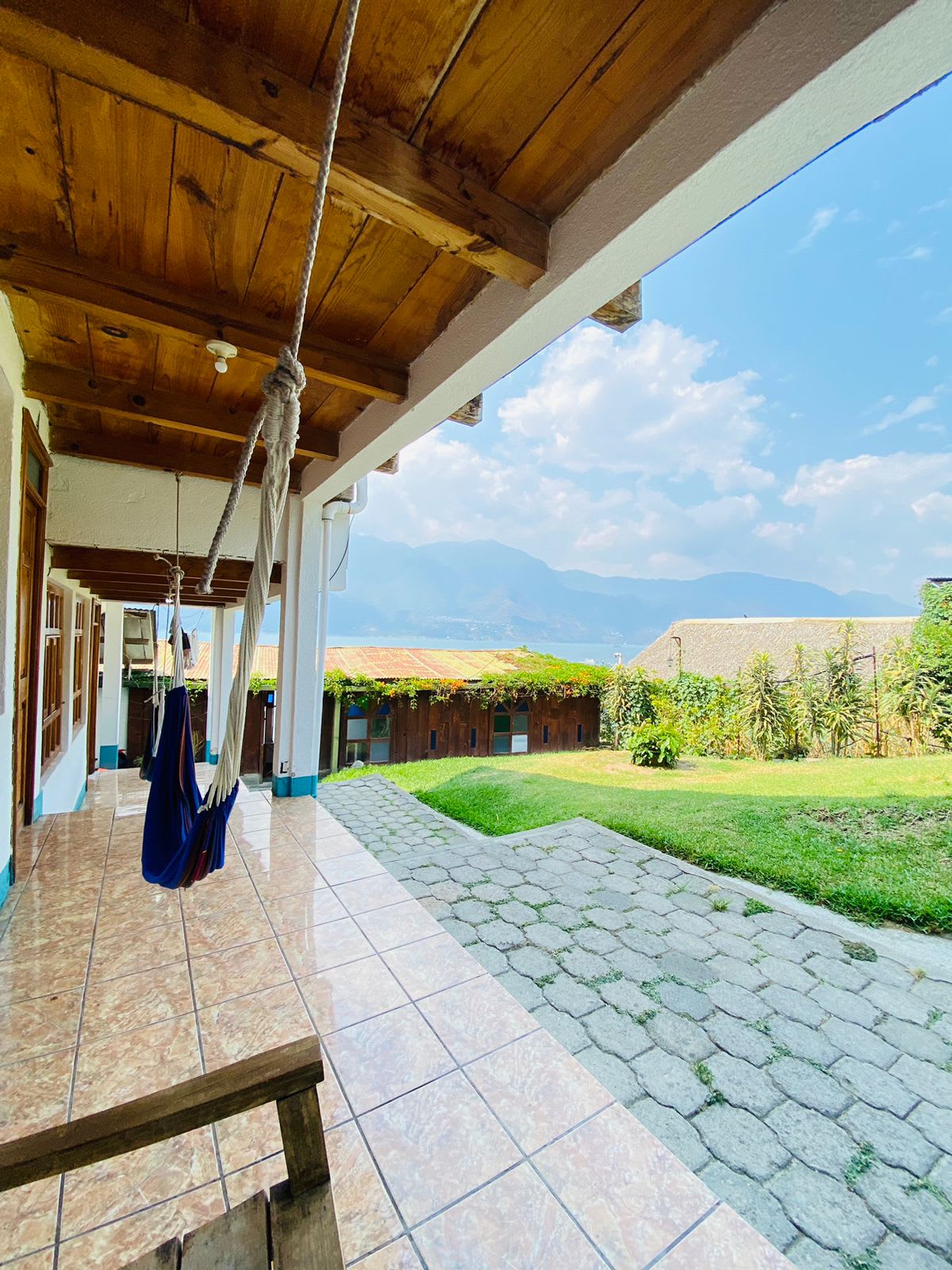 Cristalinas Hotel - San Juan La Laguna