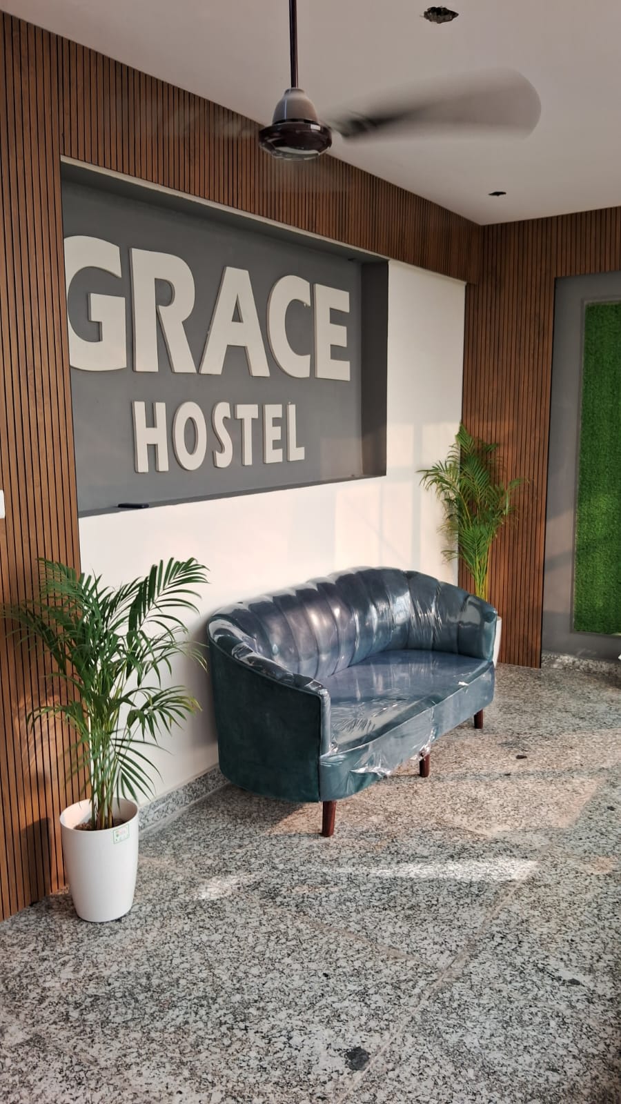 Grace Hostels - Dehradun