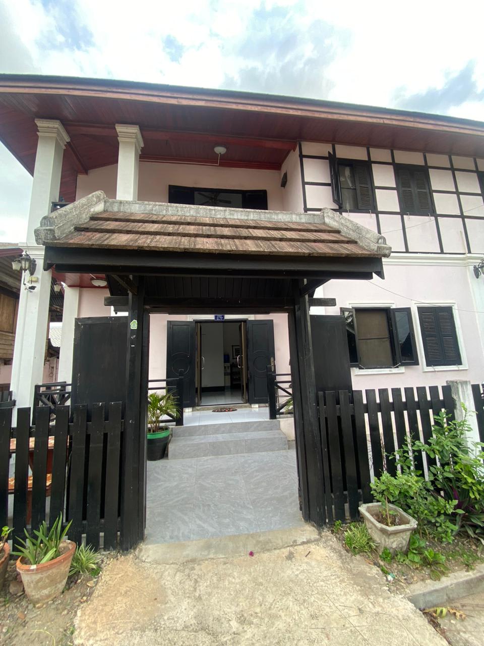 Meet Sunset Hostel Luang Prabang - Luang Prabang