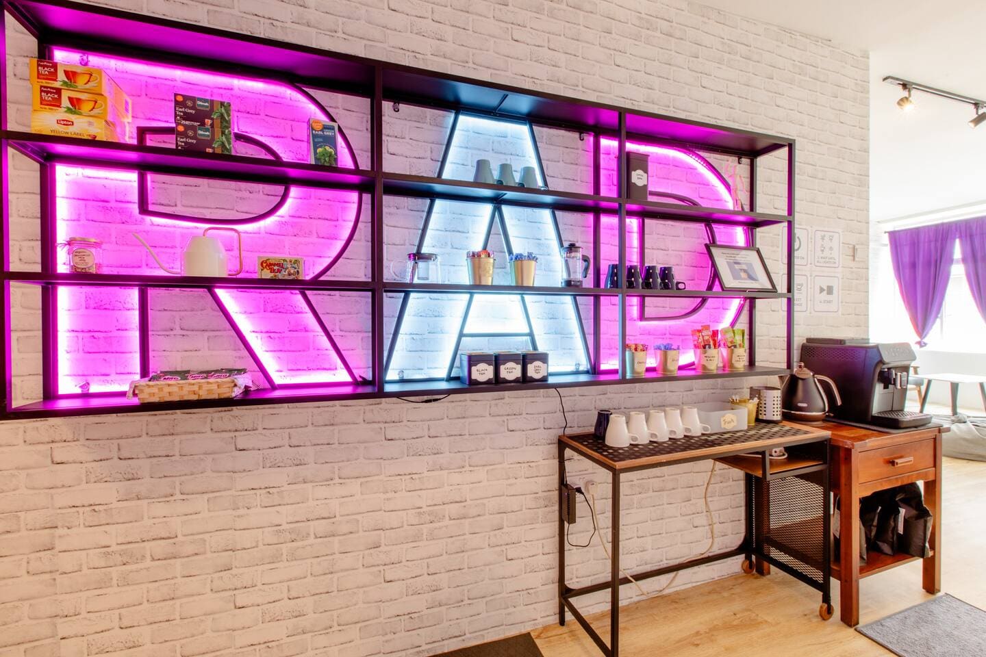 Radzone Hostel - Singapur