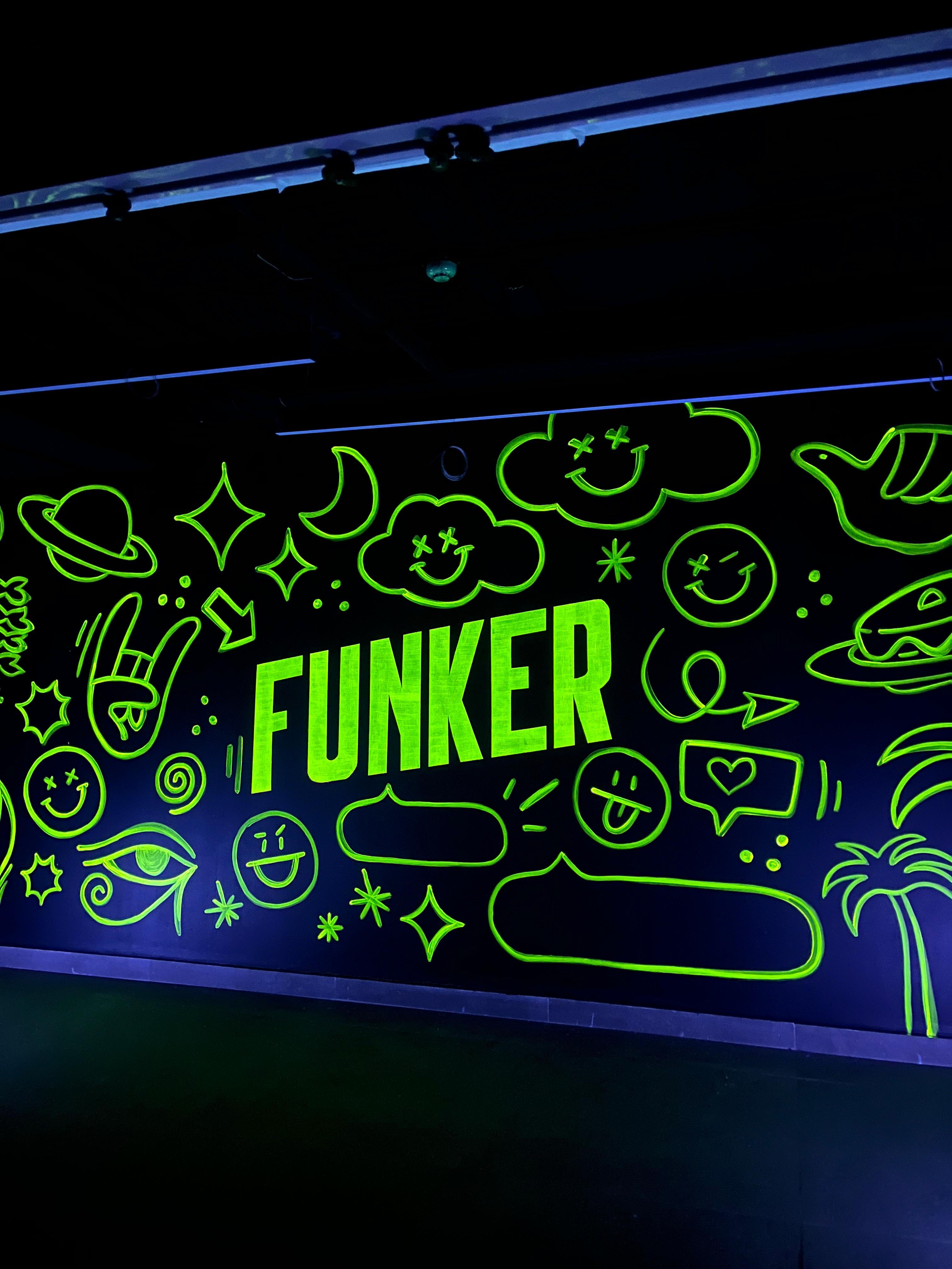 Funker Hostel - Torremolinos