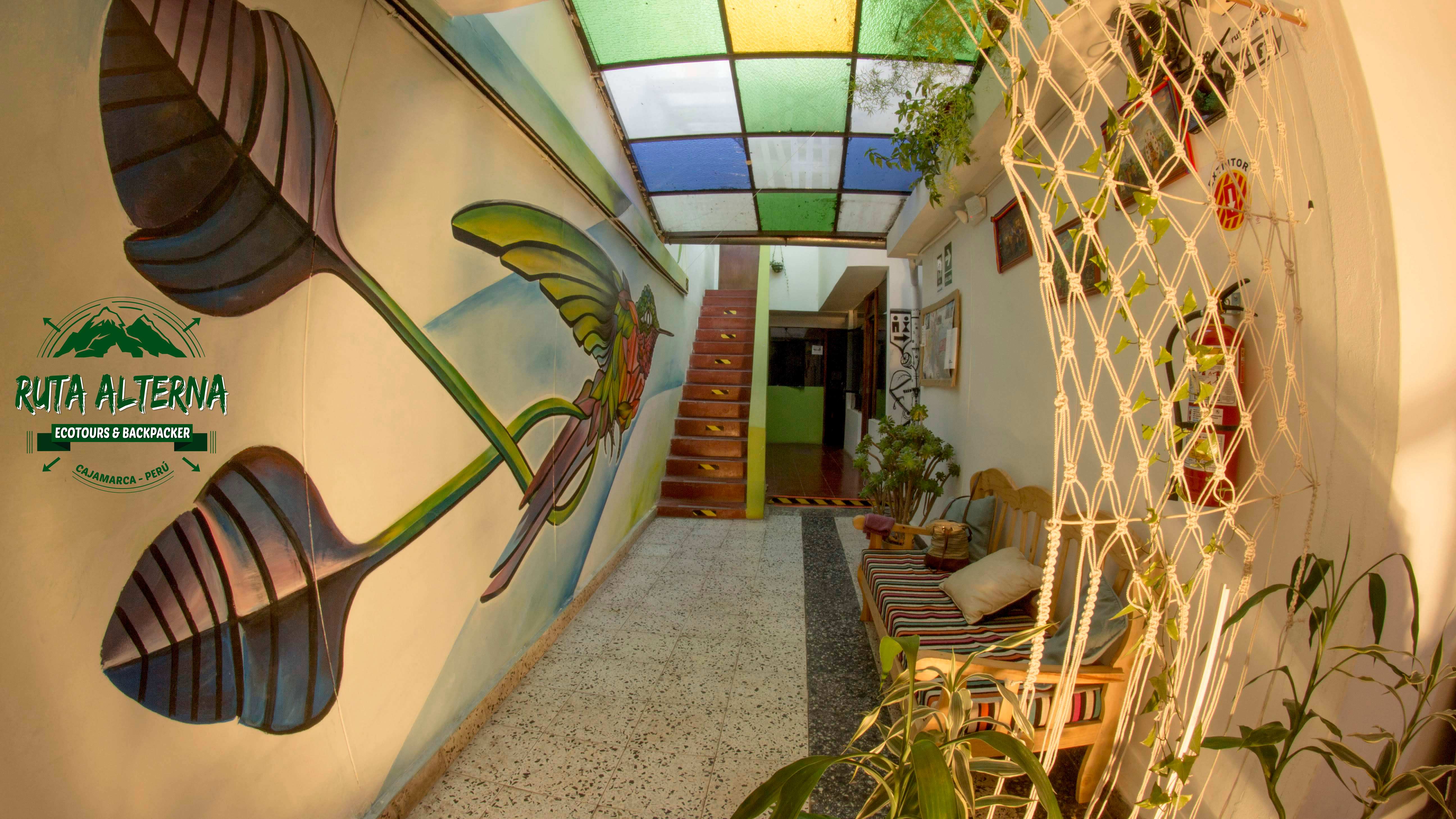 Ruta Alterna Ecotours & Backpacker - 